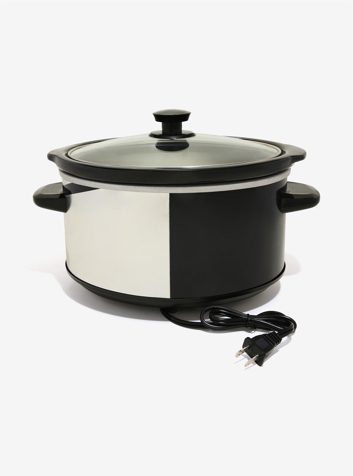 Disney Pixar Cars Lightning McQueen 4 Quart Slow Cooker | BoxLunch