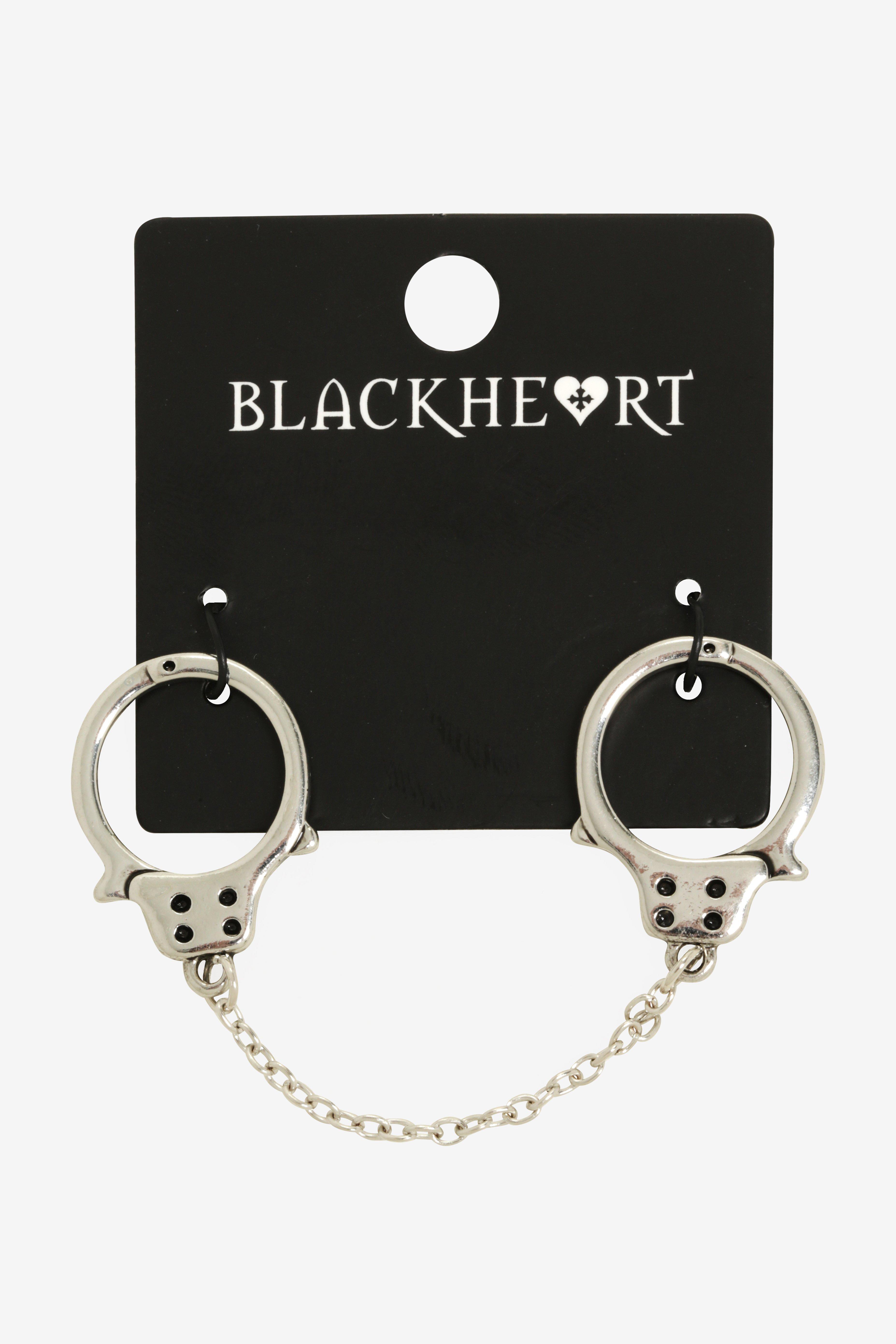 Blackheart Handcuff 2 Finger Ring | Hot Topic
