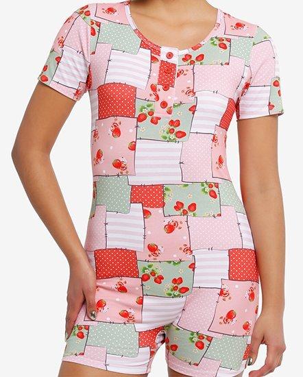 Hot Topic | The Pop-Culture Merch & Clothing Store