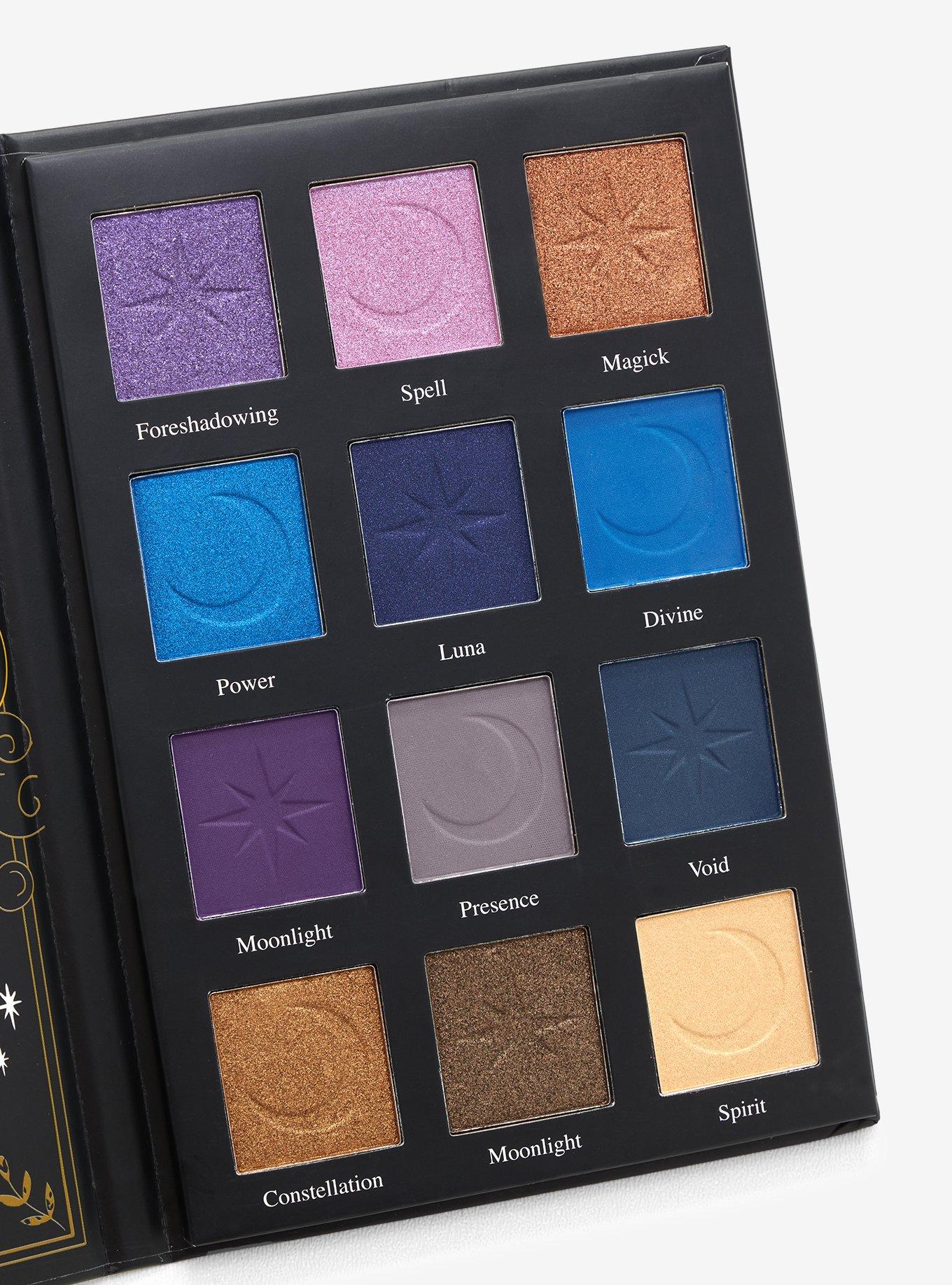 Moon Tarot Card Eyeshadow & Highlighter Palette | Hot Topic