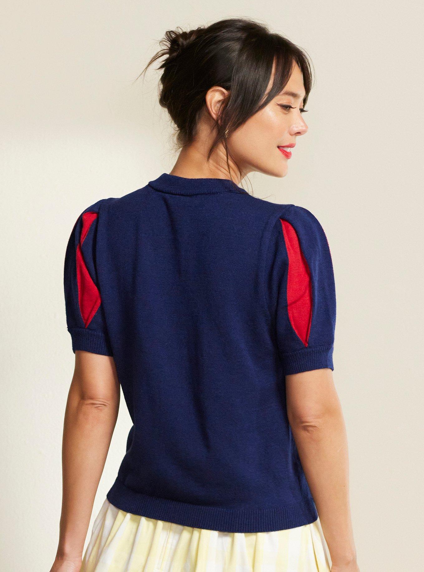 Her Universe Disney Snow White And The Seven Dwarfs Retro Short-Sleeve ...