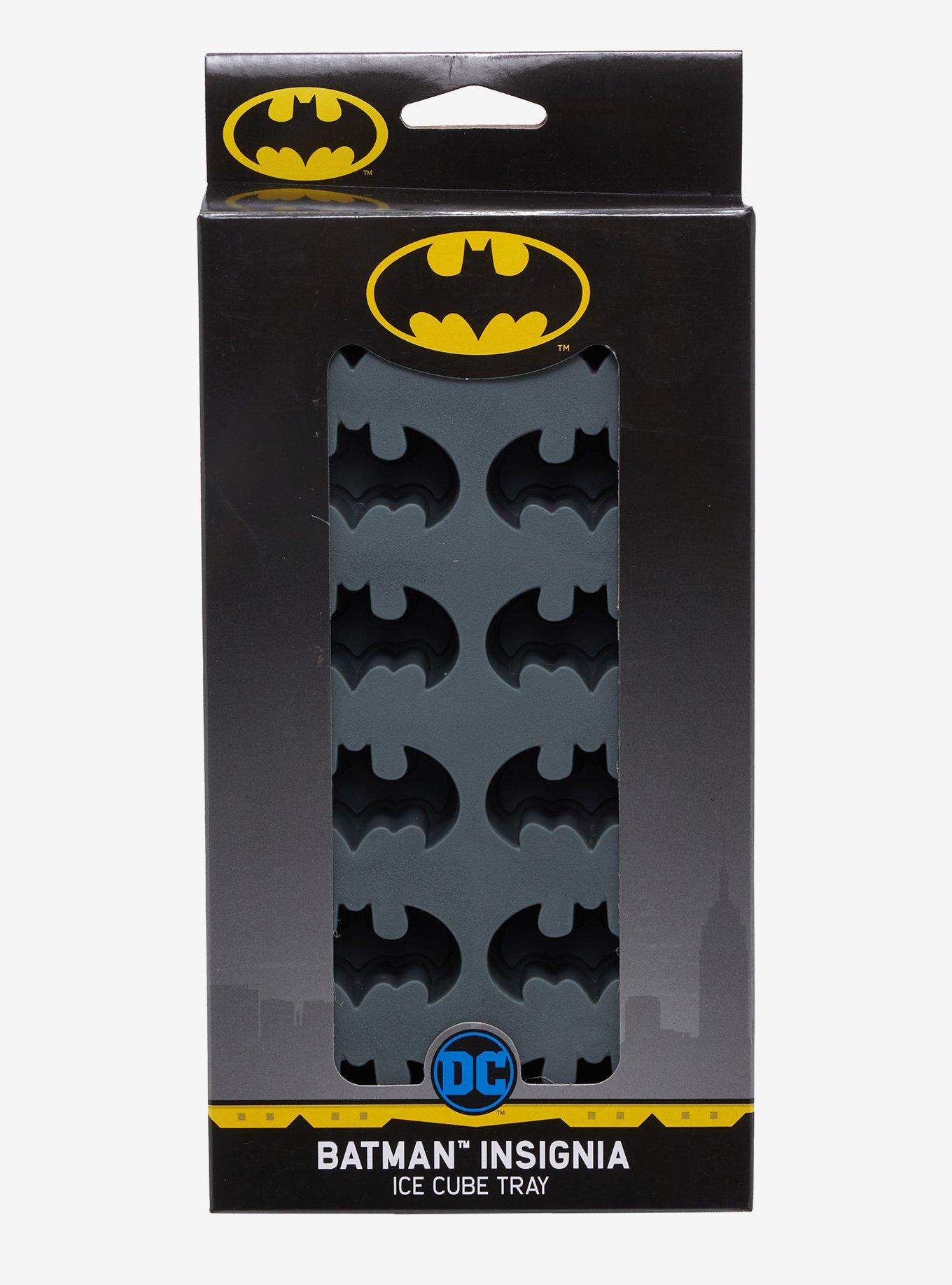 DC Comics Batman Insignia Ice Cube Tray | Hot Topic