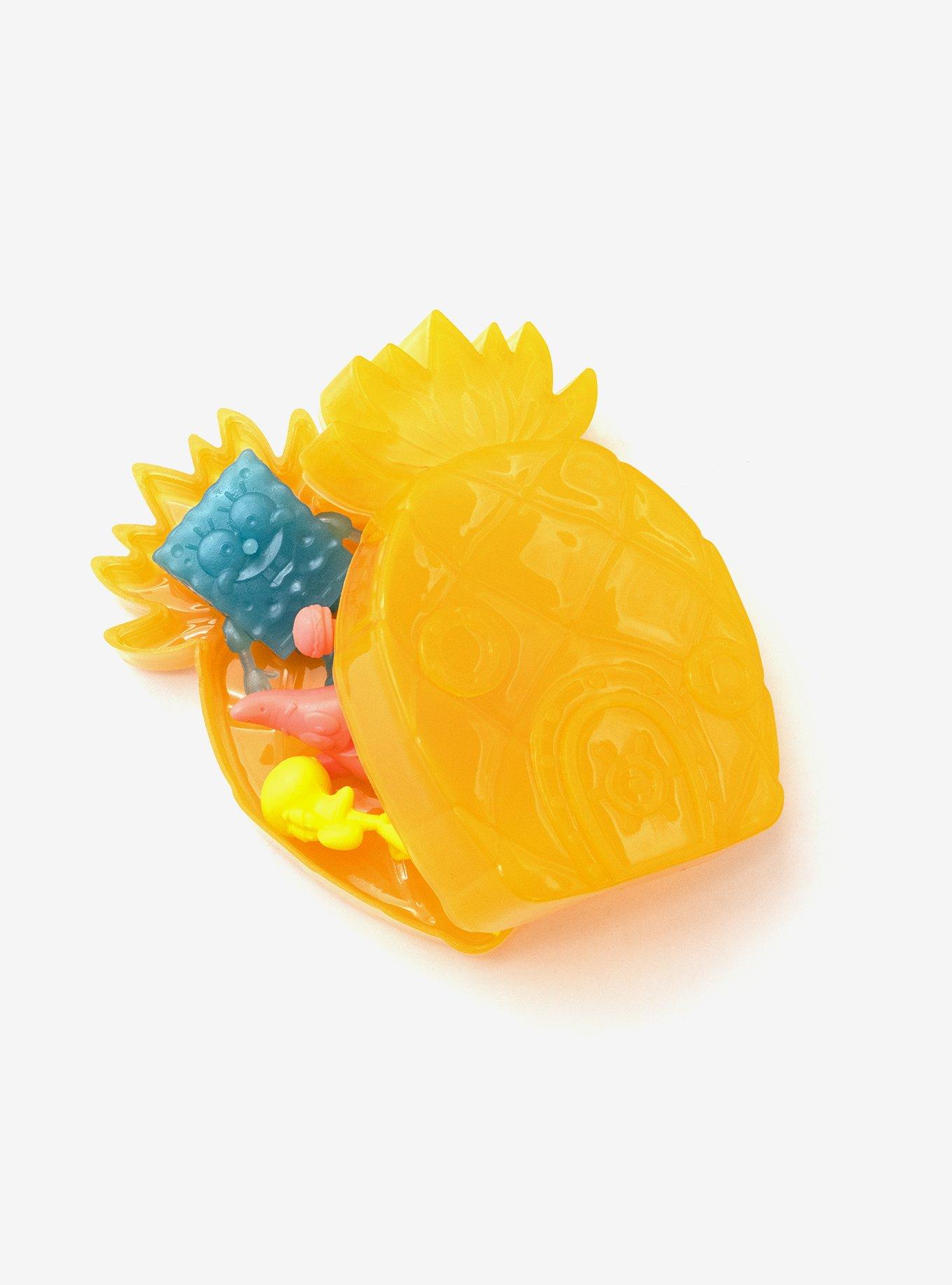 Hot Topic Tiny Mights SpongeBob Square Pants Blind Box Figure Set ...