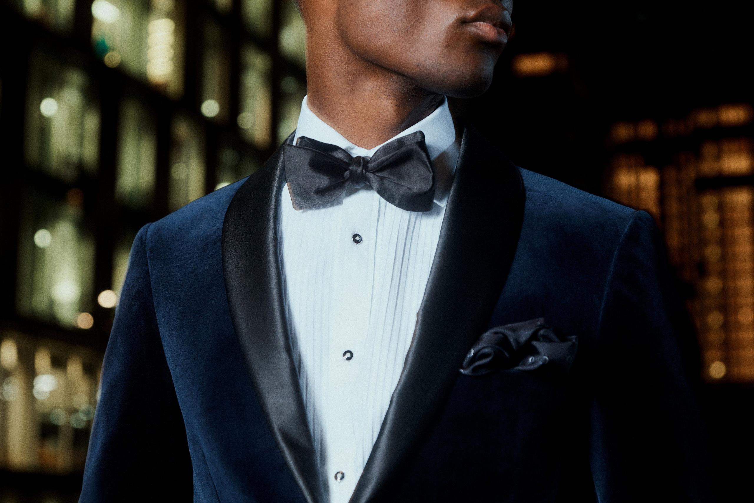 How to Tie a Bow Tie in 12 easy steps | Thomas Pink