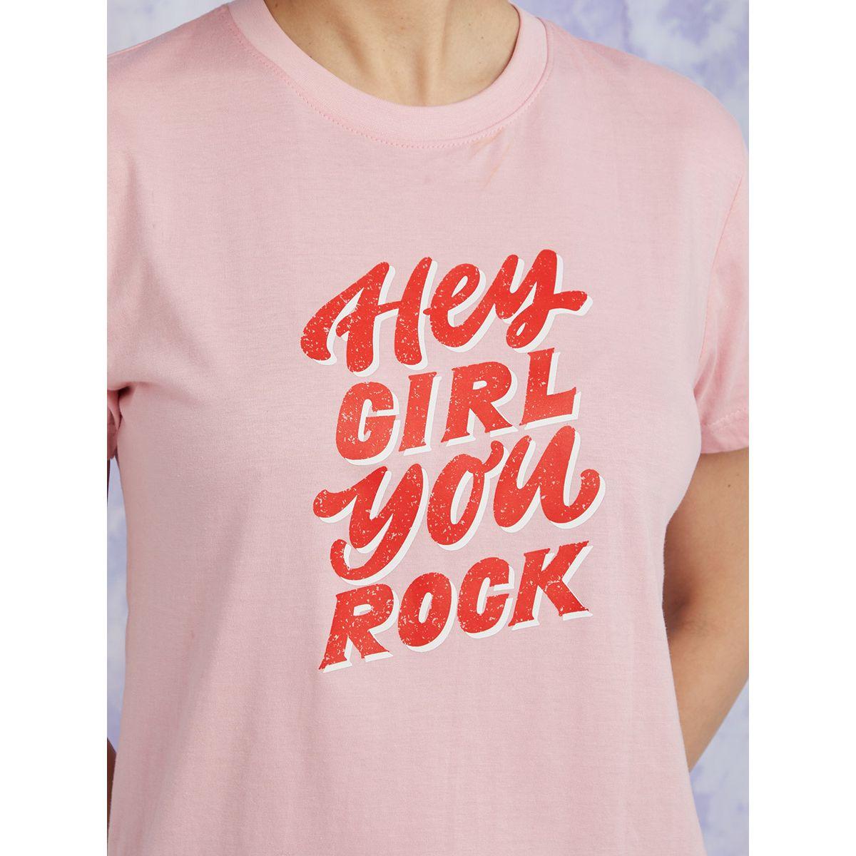 Buy Styli Short Sleeves Hey Girl You Rock Slogan Regular Fit T-shirt ...