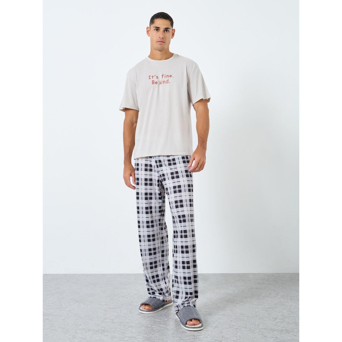 Shop Styli Men Slogan Print T-Shirt and Checked Pyjama Set Online ...