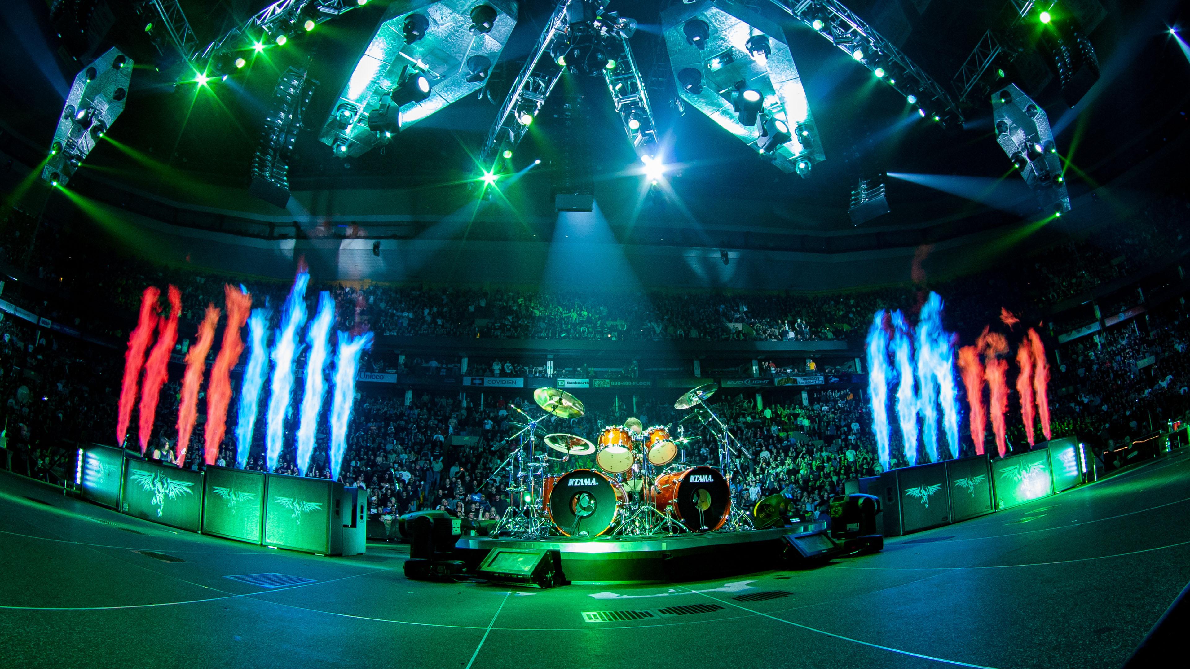 Metallica at TD Banknorth Garden in Boston, MA on January 18, 2009 ...
