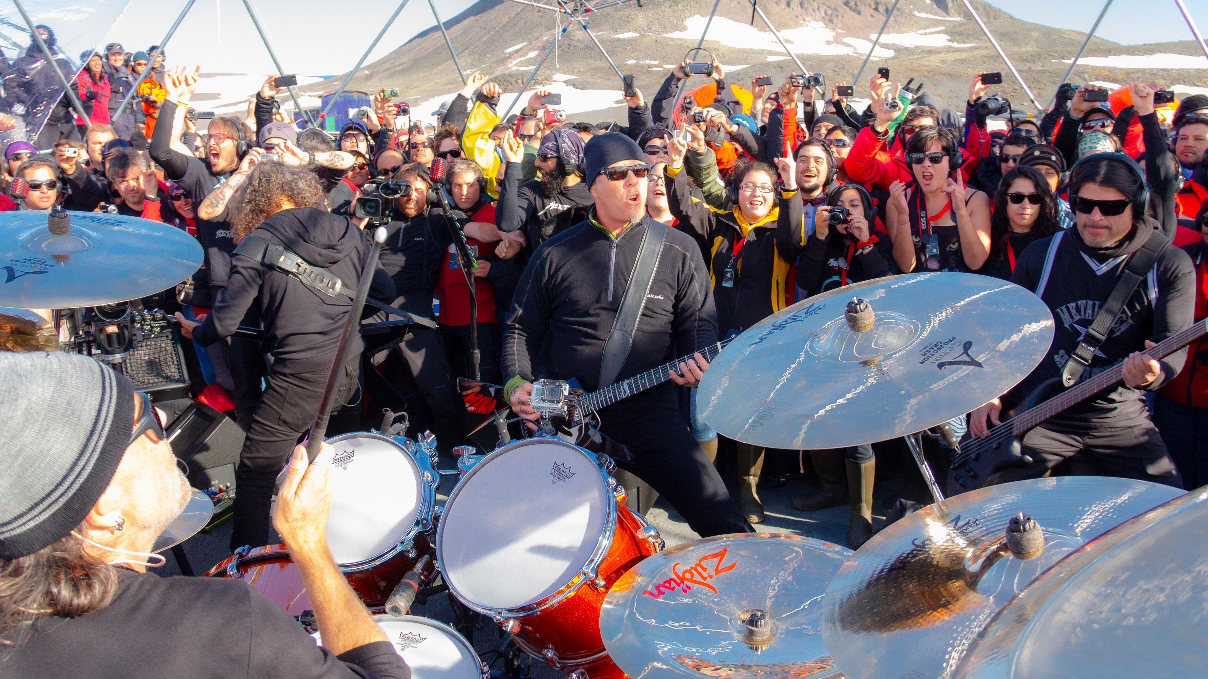 Metallica at at Carlini Argentine Base in South Shetland Islands ...