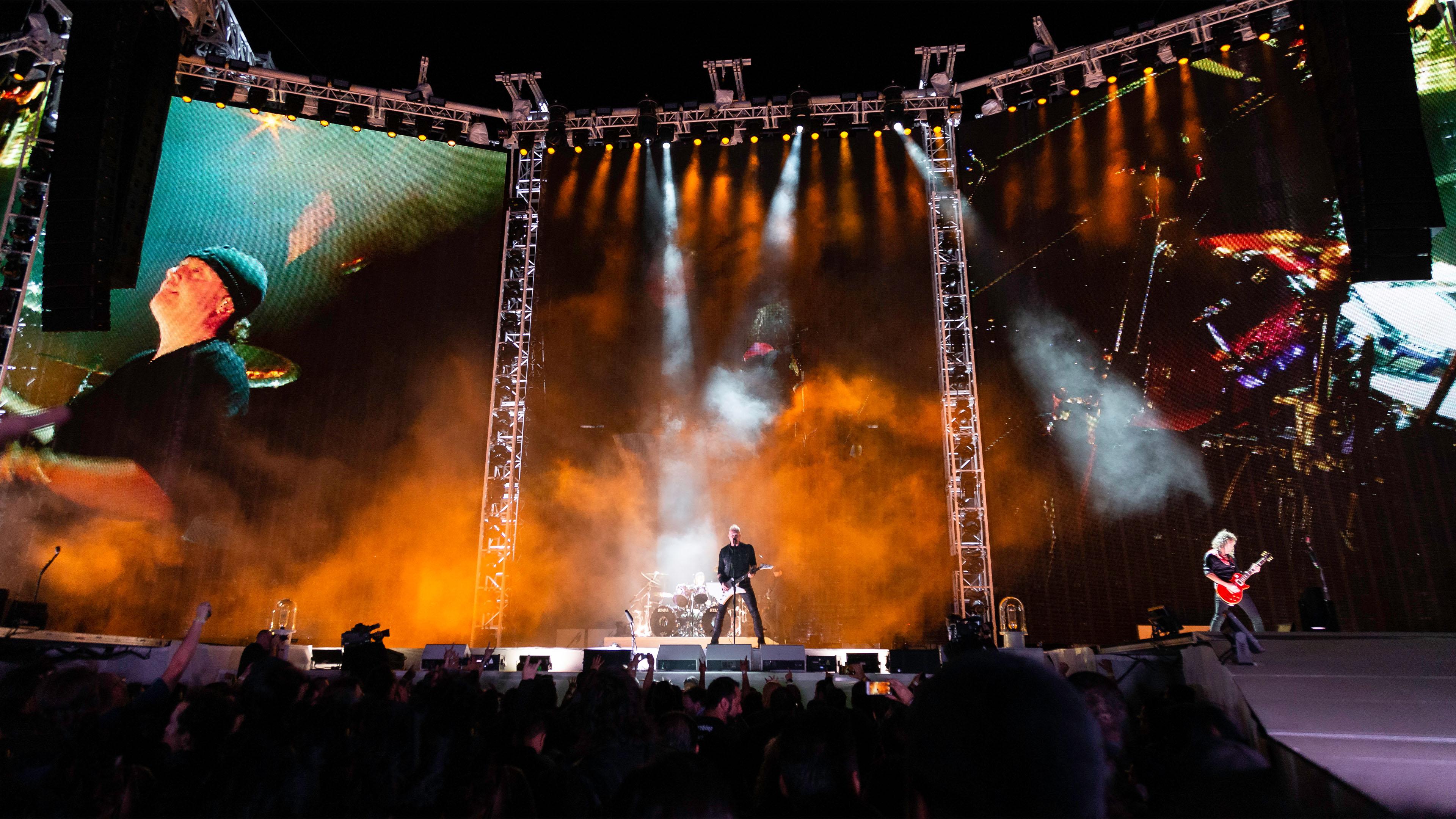 Metallica at Foro Sol in Mexico City, Mexico on March 1, 2017 ...