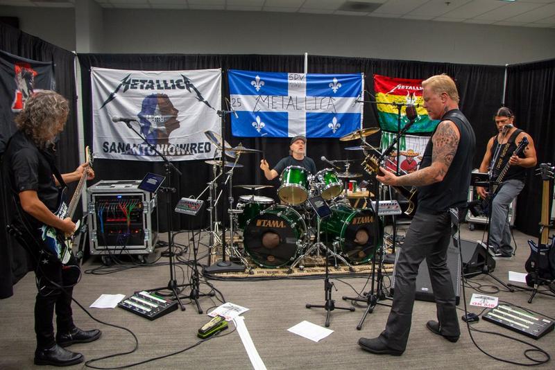 Metallica at University of Phoenix Stadium in Phoenix, AZ on August 4 ...