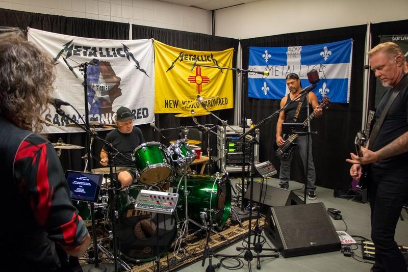 Metallica at Commonwealth Stadium in Edmonton, AB, Canada on August 16 ...