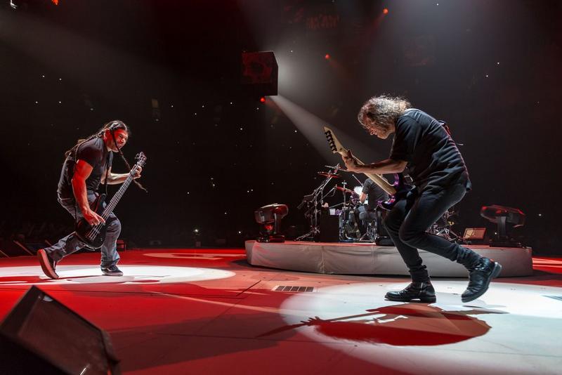 Metallica at The O2 Arena in London, England on October 22, 2017 ...