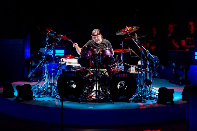 Metallica at The O2 Arena in London, England on October 22, 2017 ...