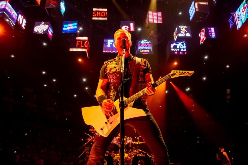 Metallica at The O2 Arena in London, England on October 22, 2017 ...