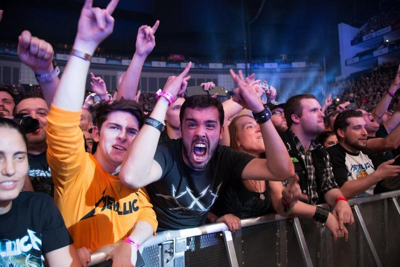 Metallica at The O2 Arena in London, England on October 24, 2017 ...