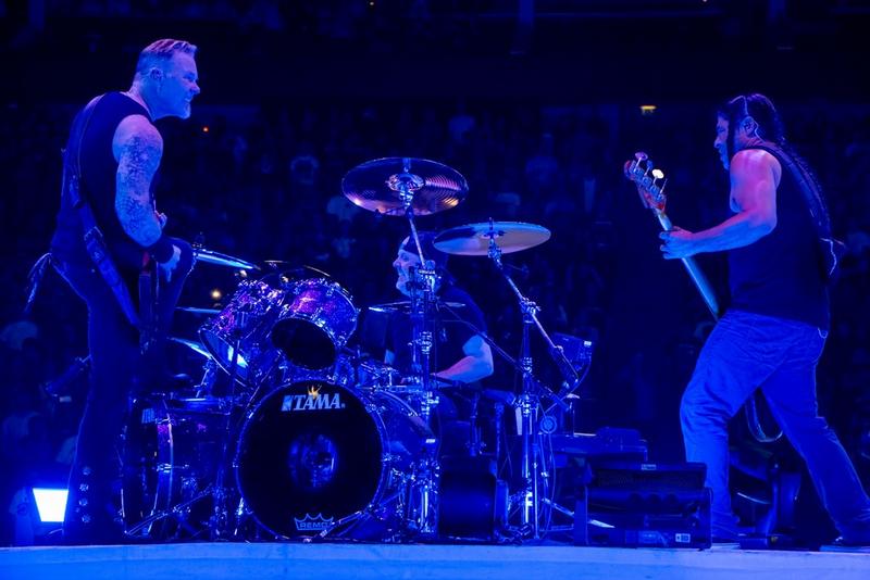 Metallica at The O2 Arena in London, England on October 24, 2017 ...