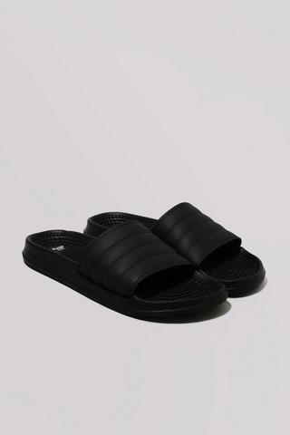 Sandals / Slops