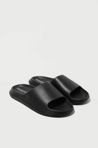 Sandals / Slops
