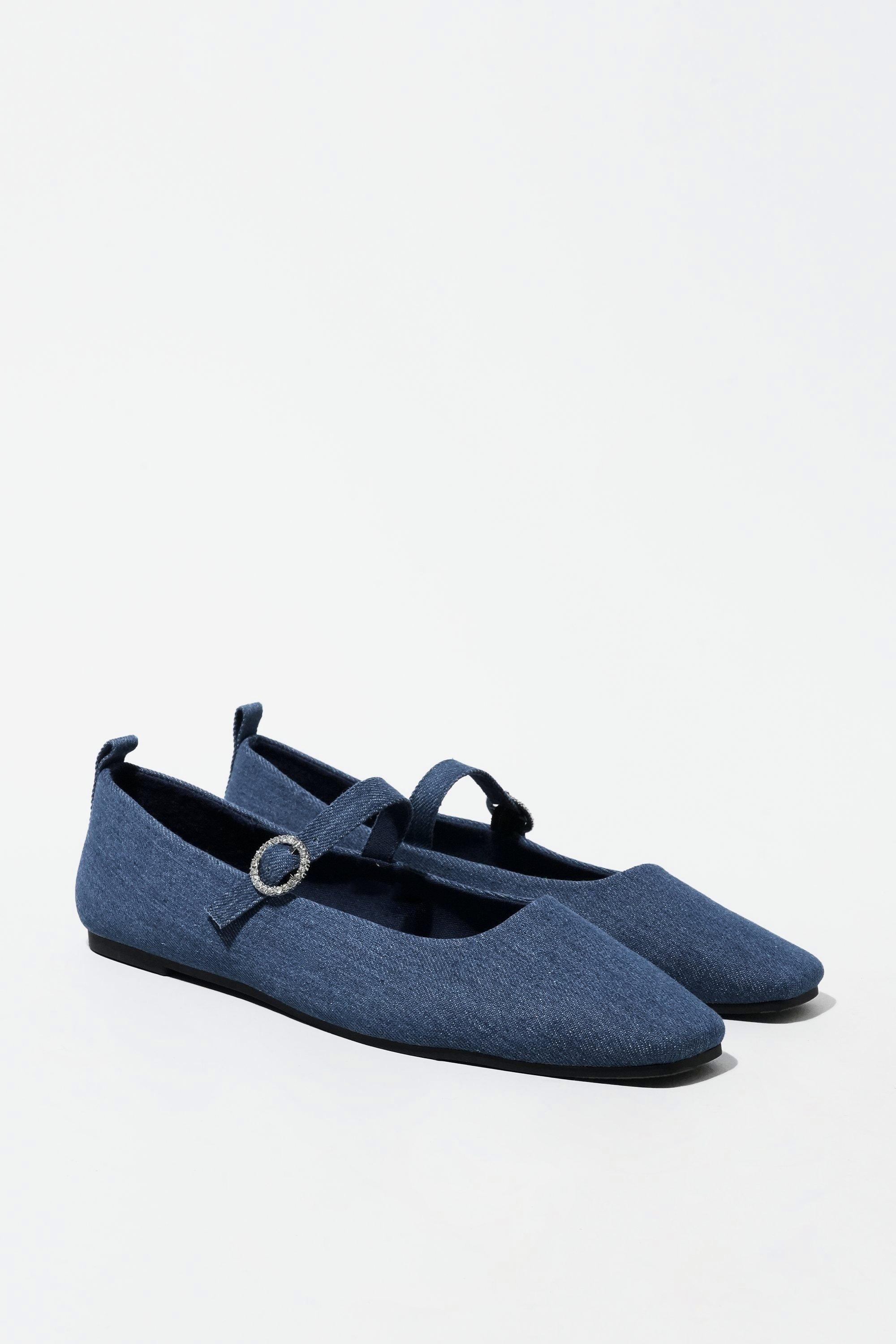 Ladies Pumps | Ballerina & Pointed Flats | MRP Clothing