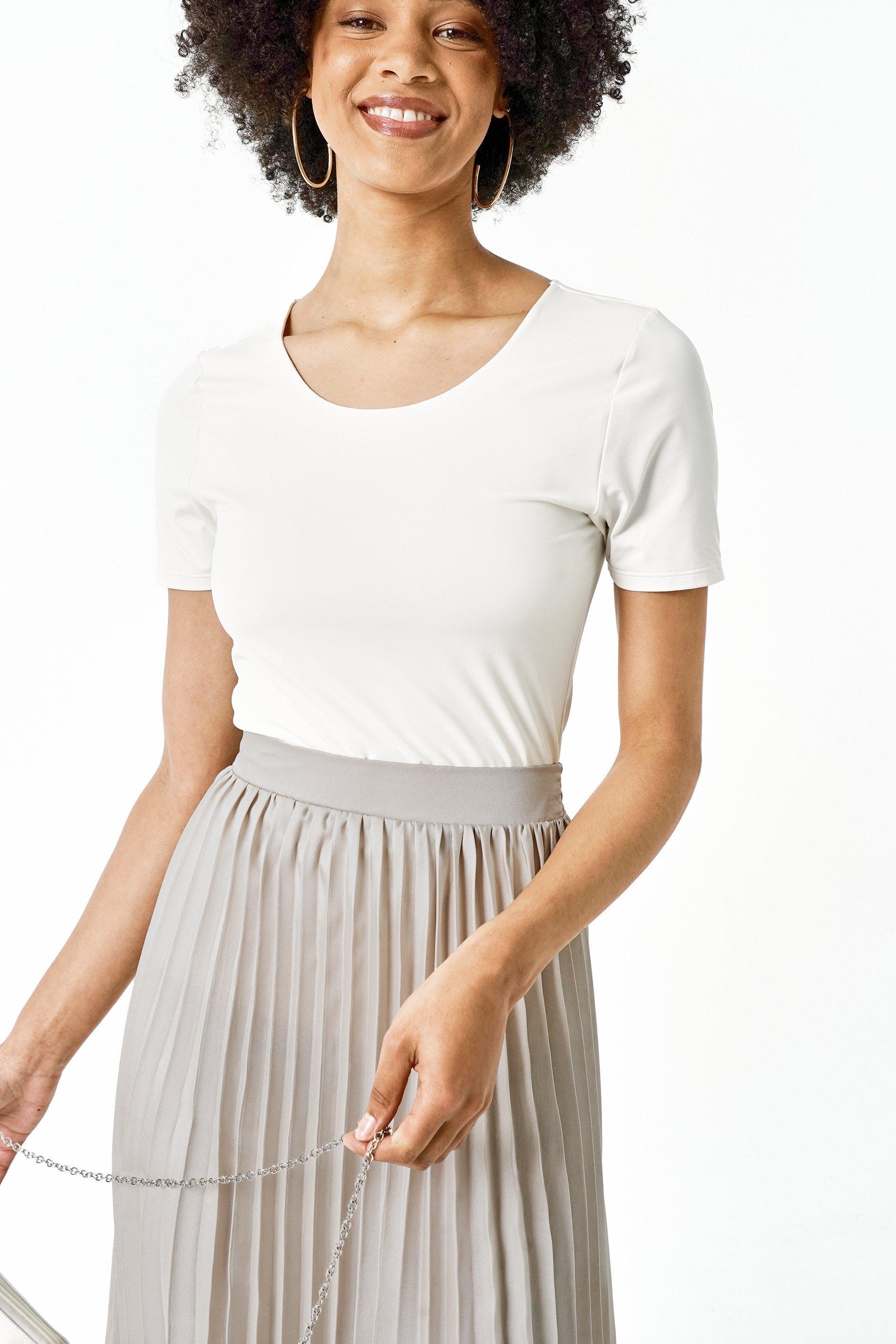 Fitted Crew Neck Top