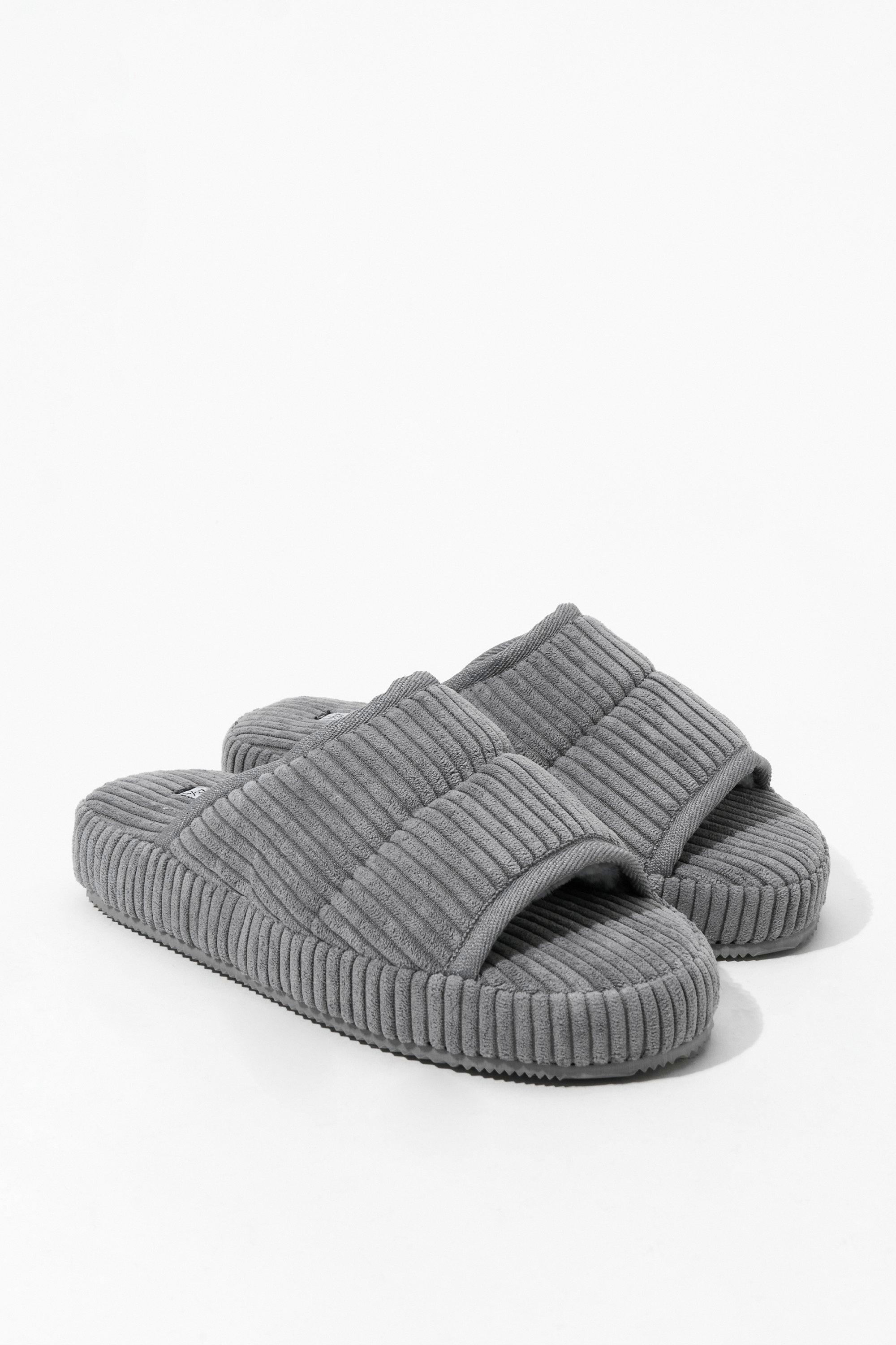 Corduroy Slipper