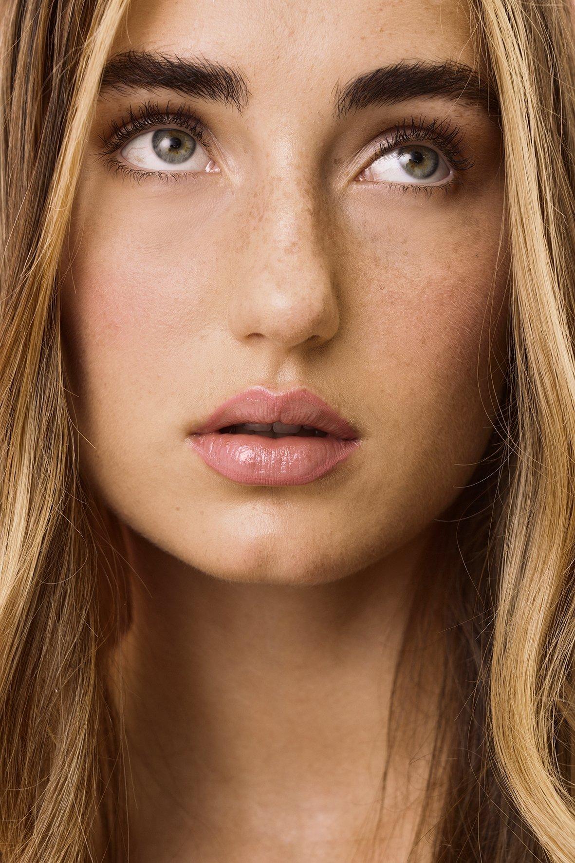 Lip Stain Marker - Berry