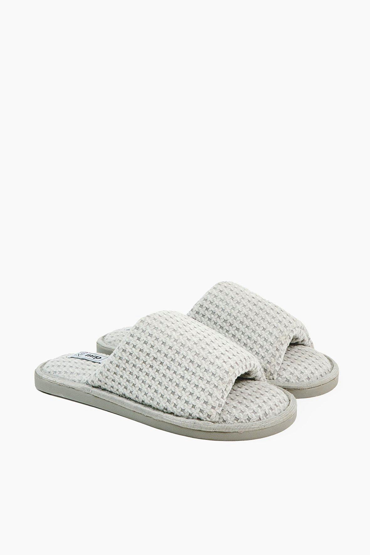 Slipper