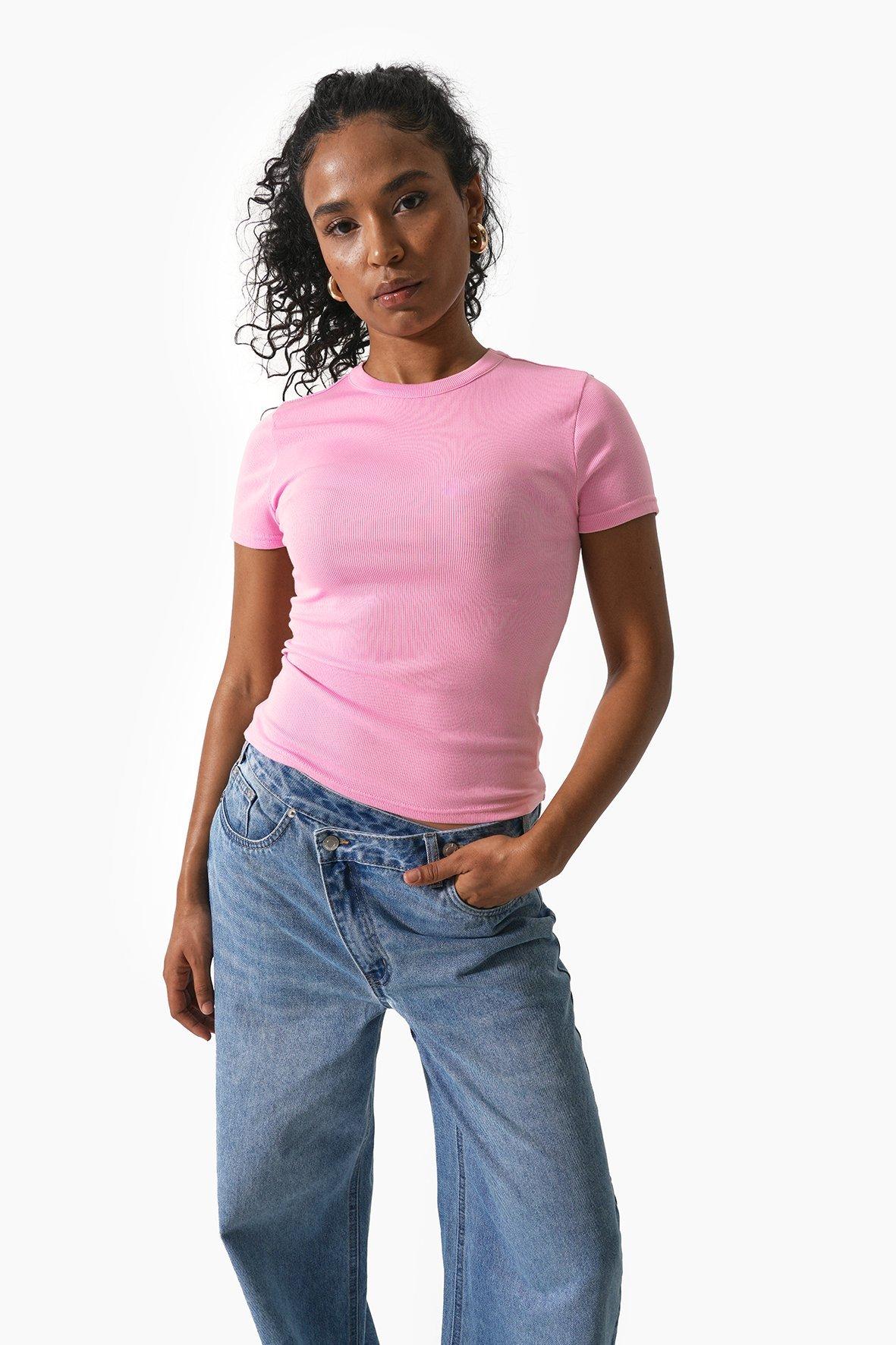 Ribbed Fitted Top
