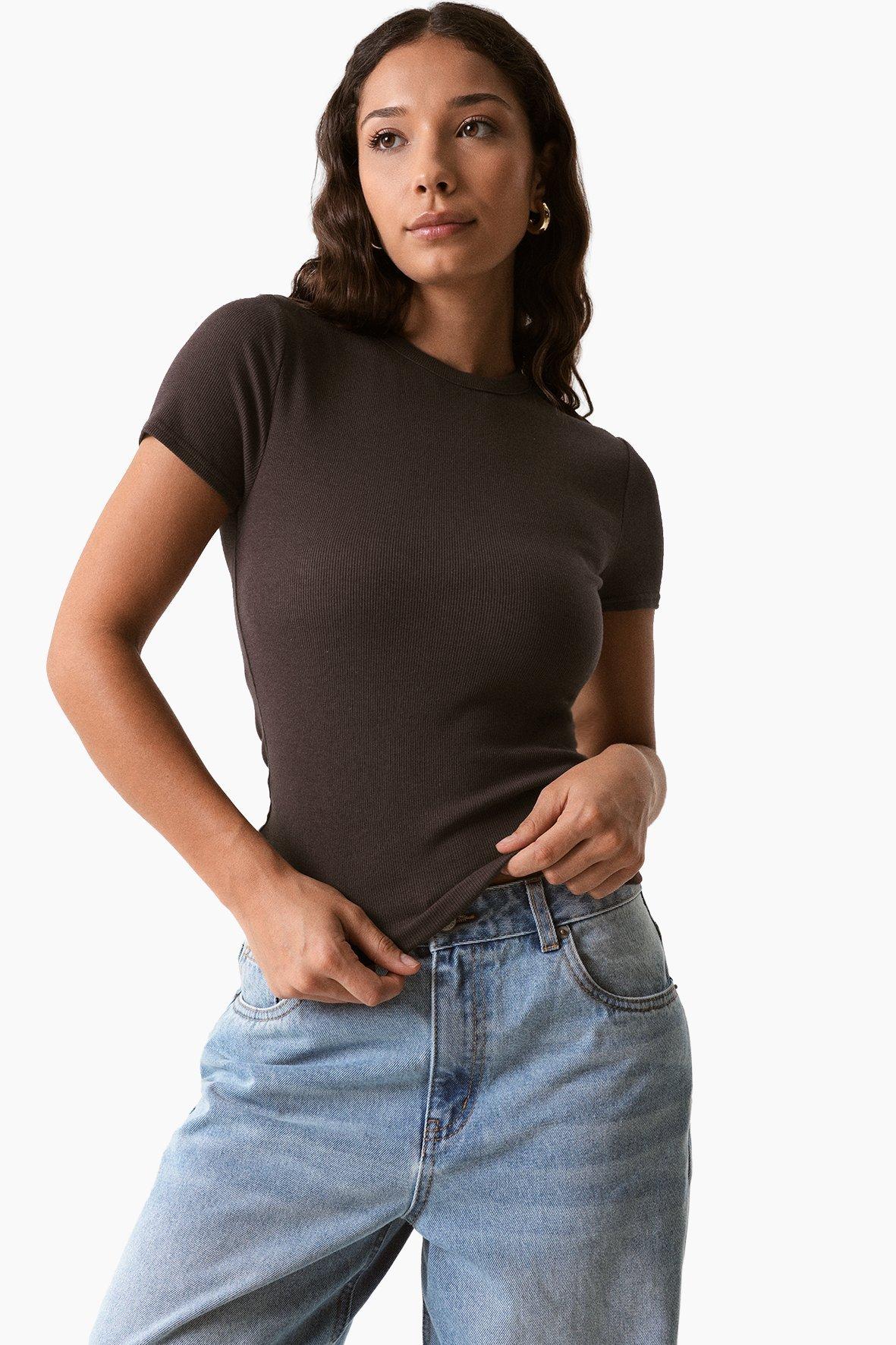 Ribbed Fitted Top