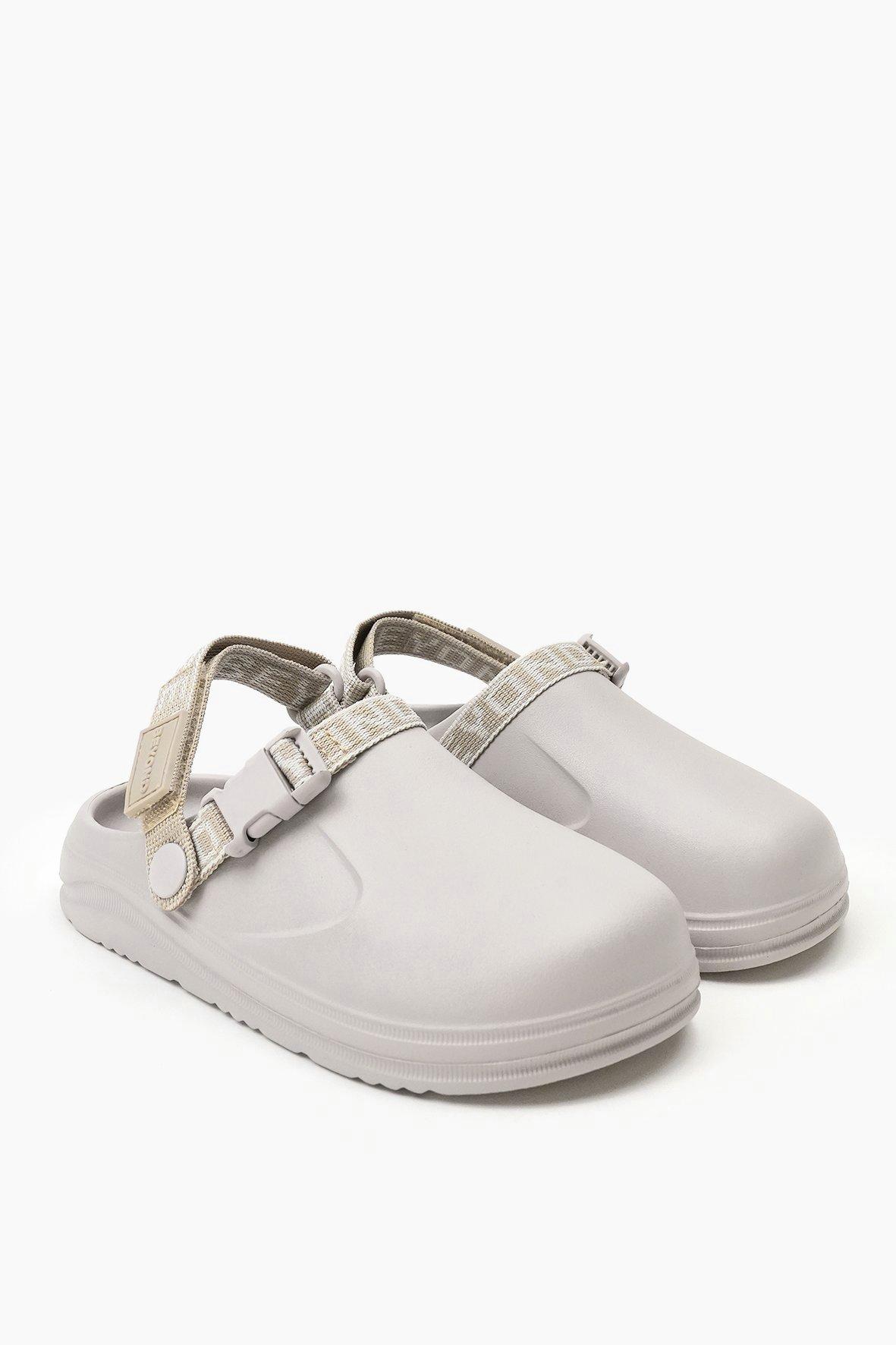 Slingback Slides