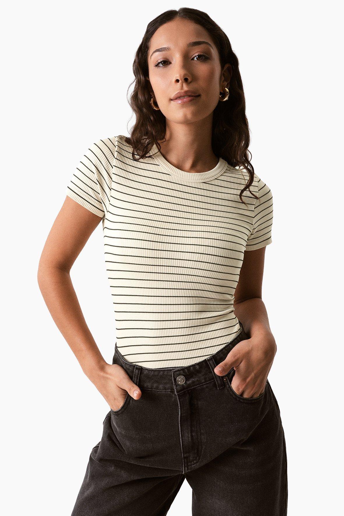 Fitted Top