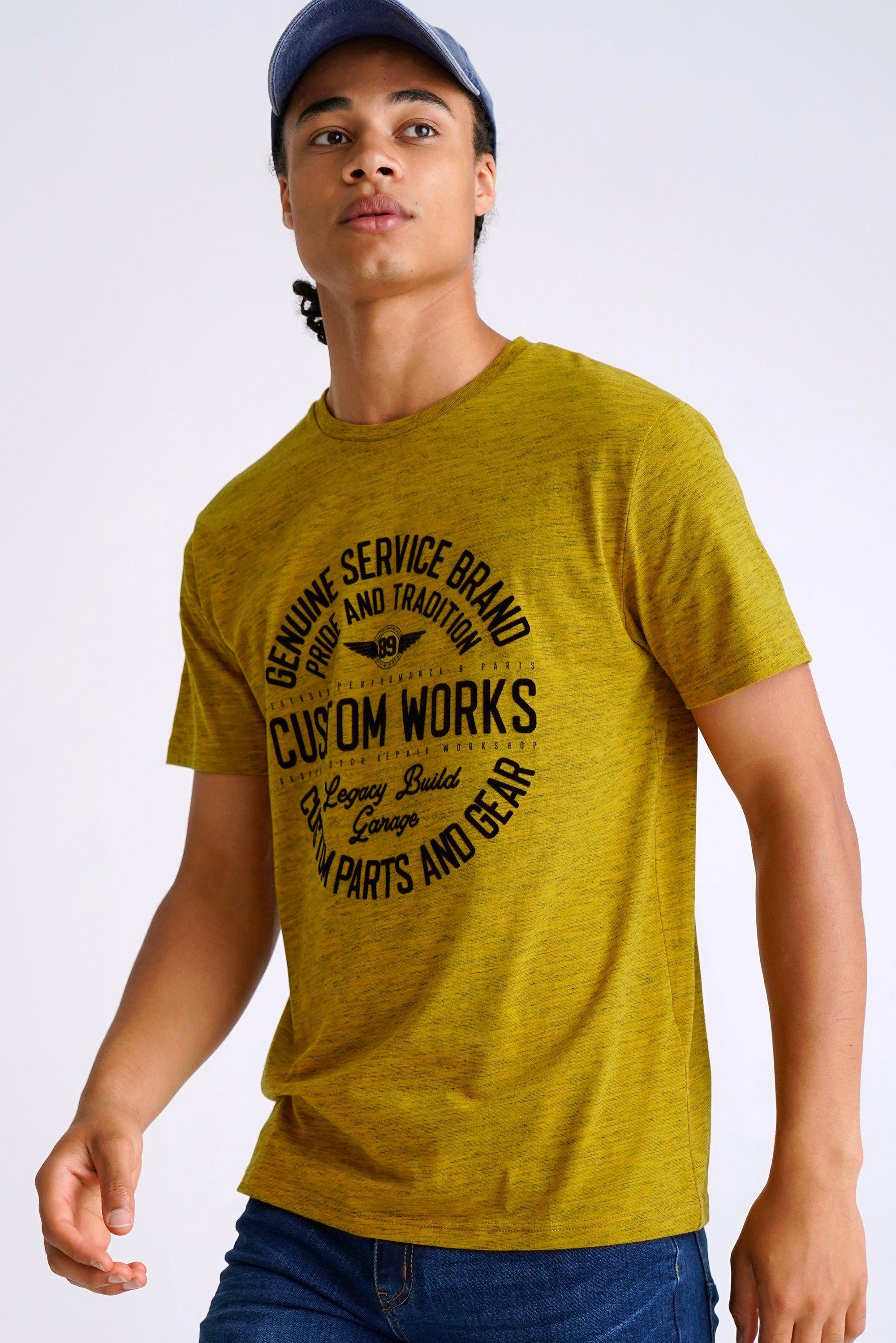 Statement T-shirt