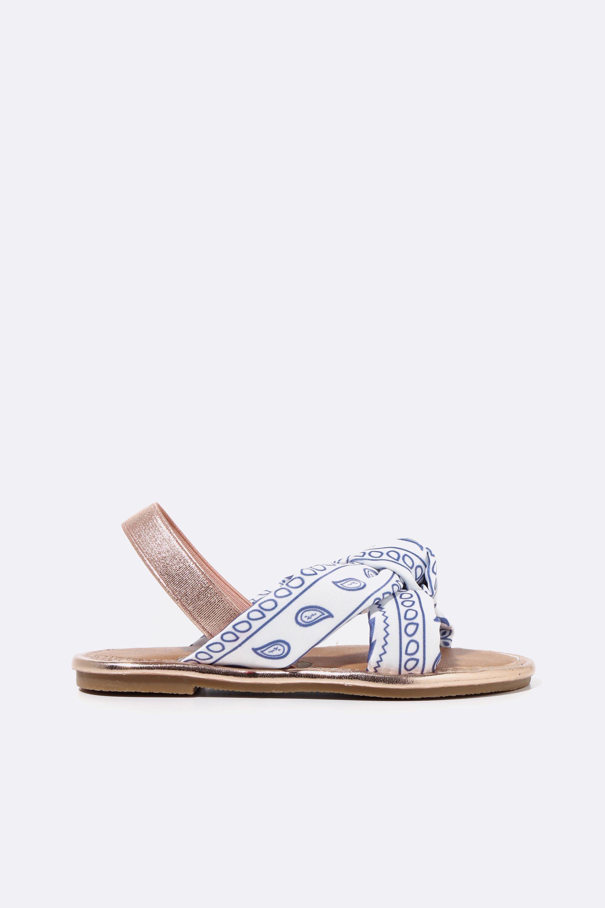 Crossover Sandal