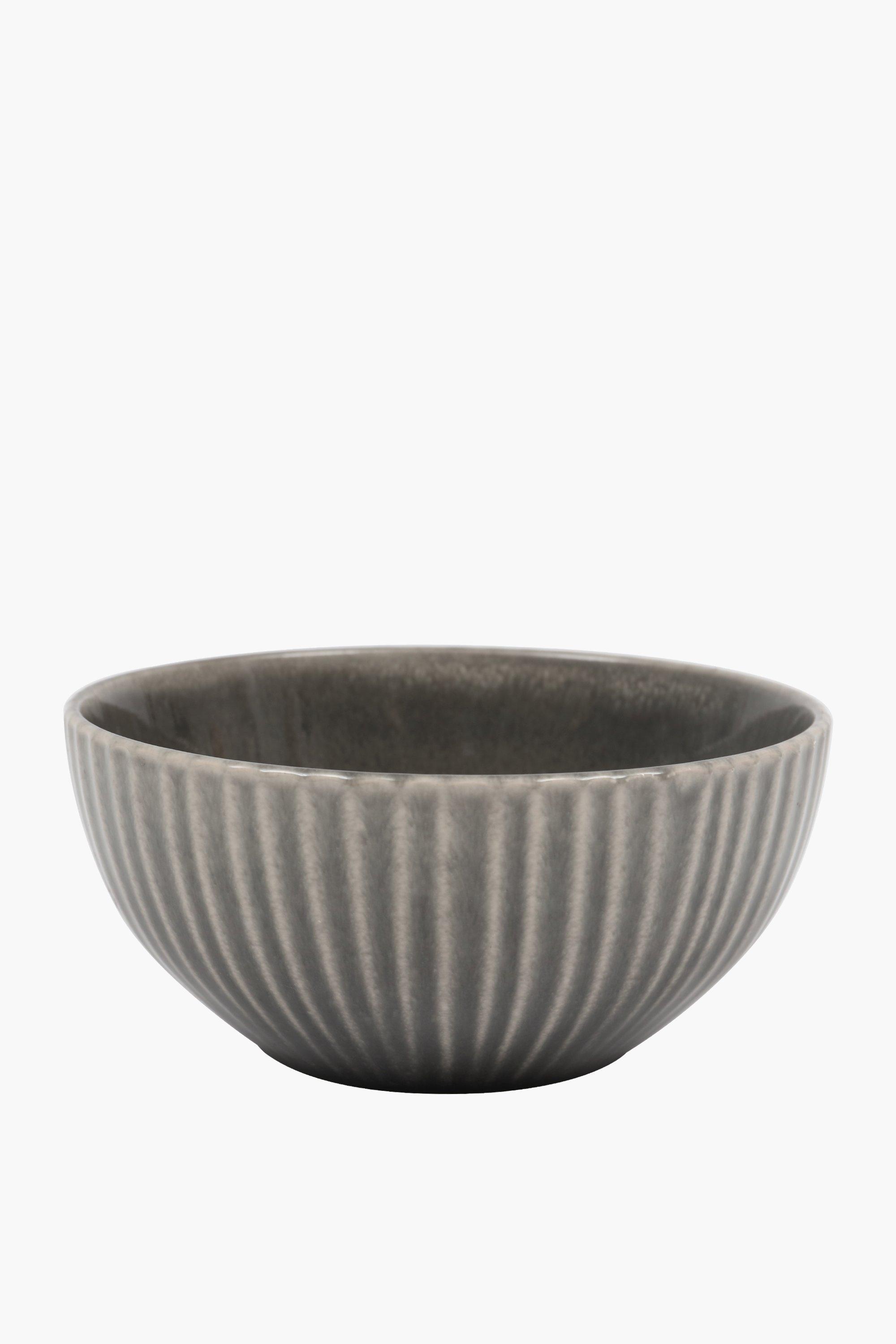 Ribbed Edge Stoneware Bowl