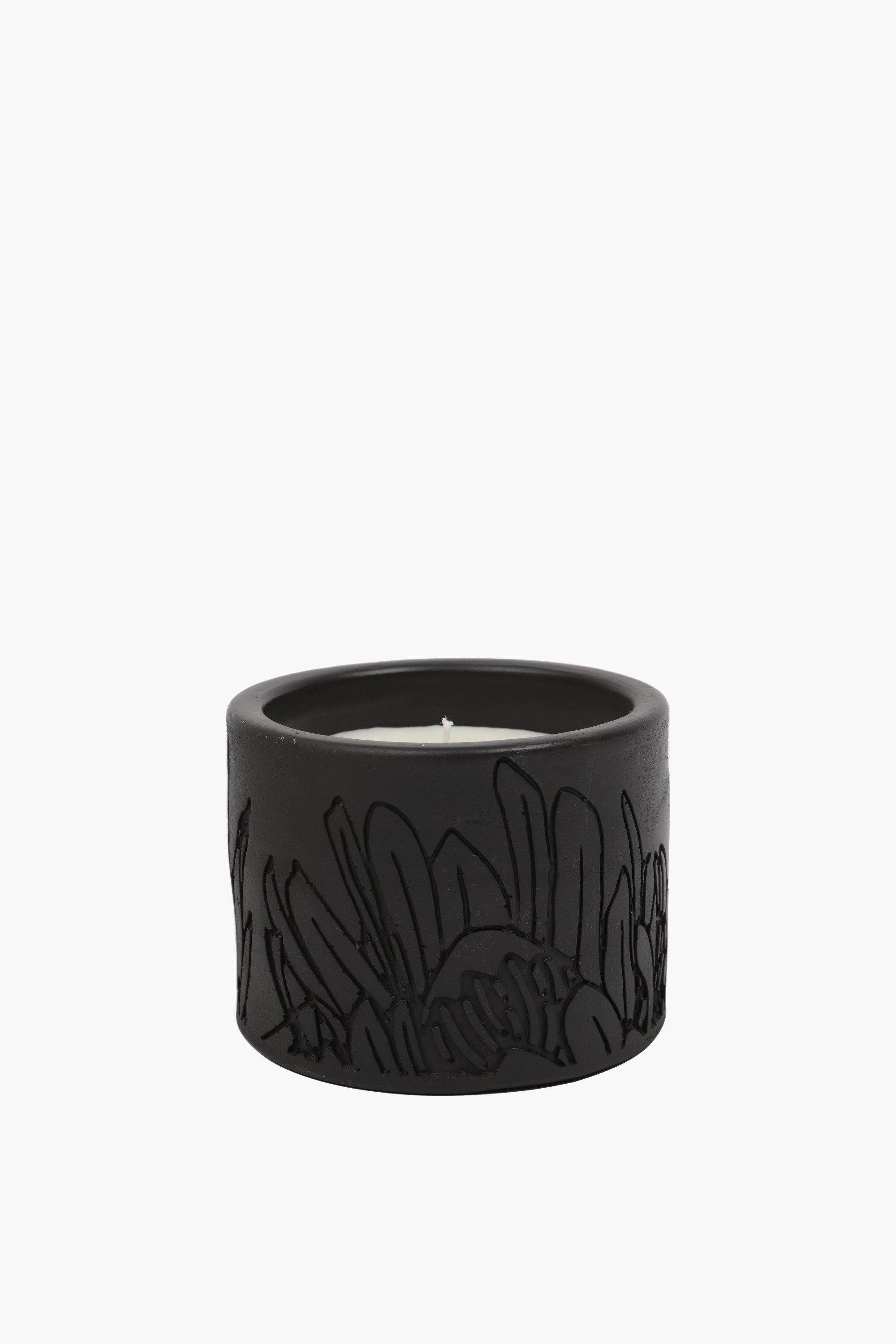 Protea Etched Candle, 9x11cm