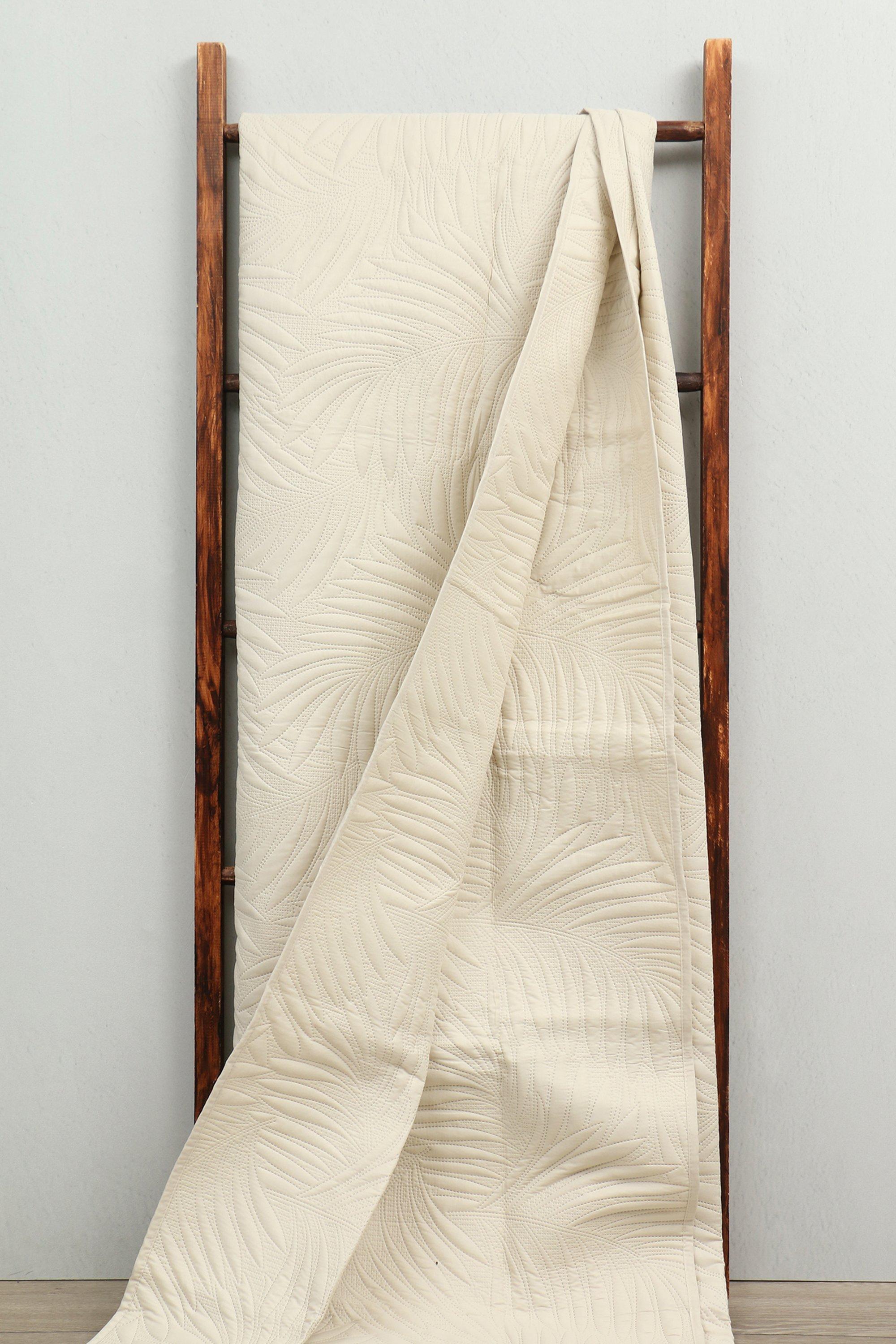 Soft Touch Usonic Leaf Quilt