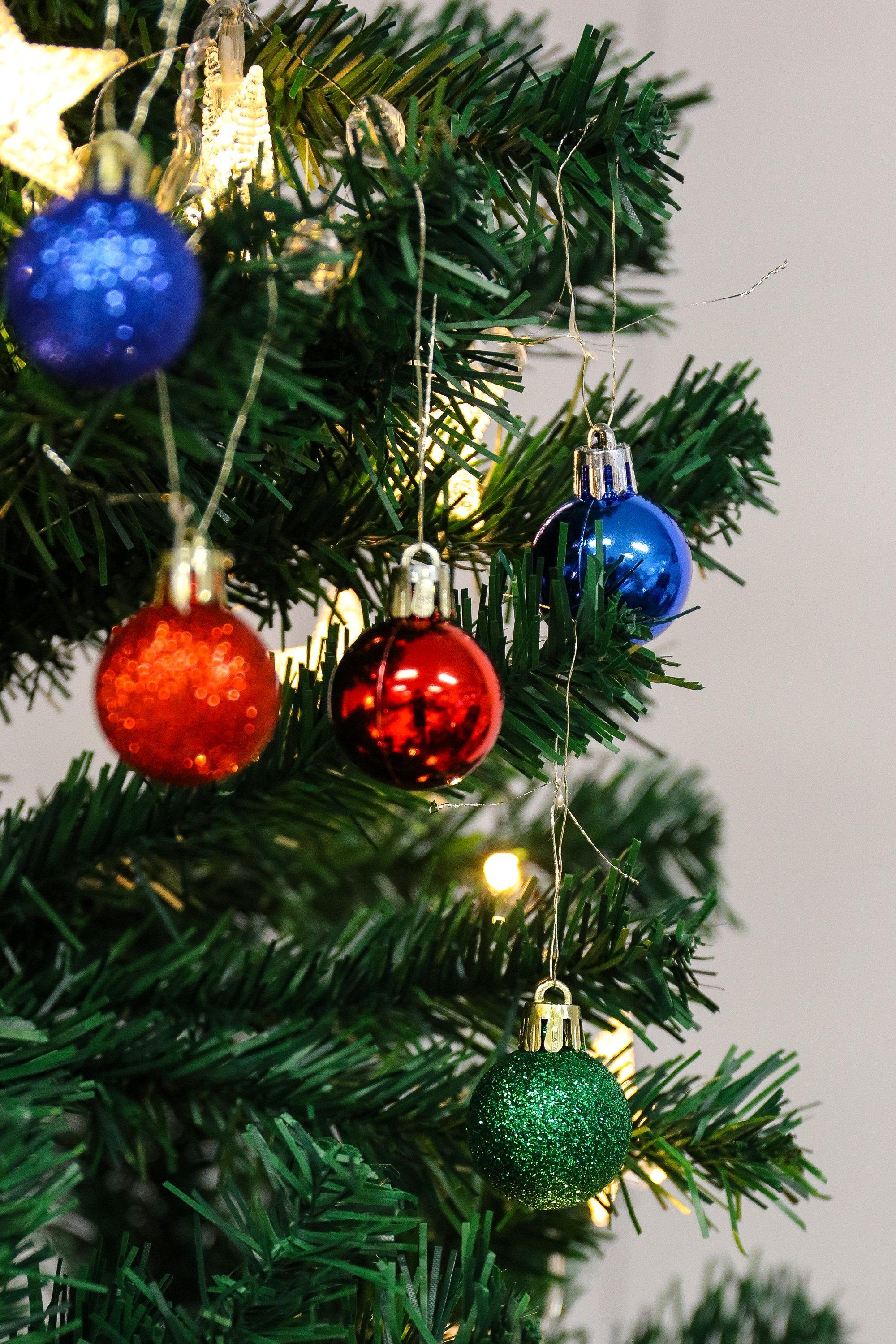 49 Pack Mini Baubles