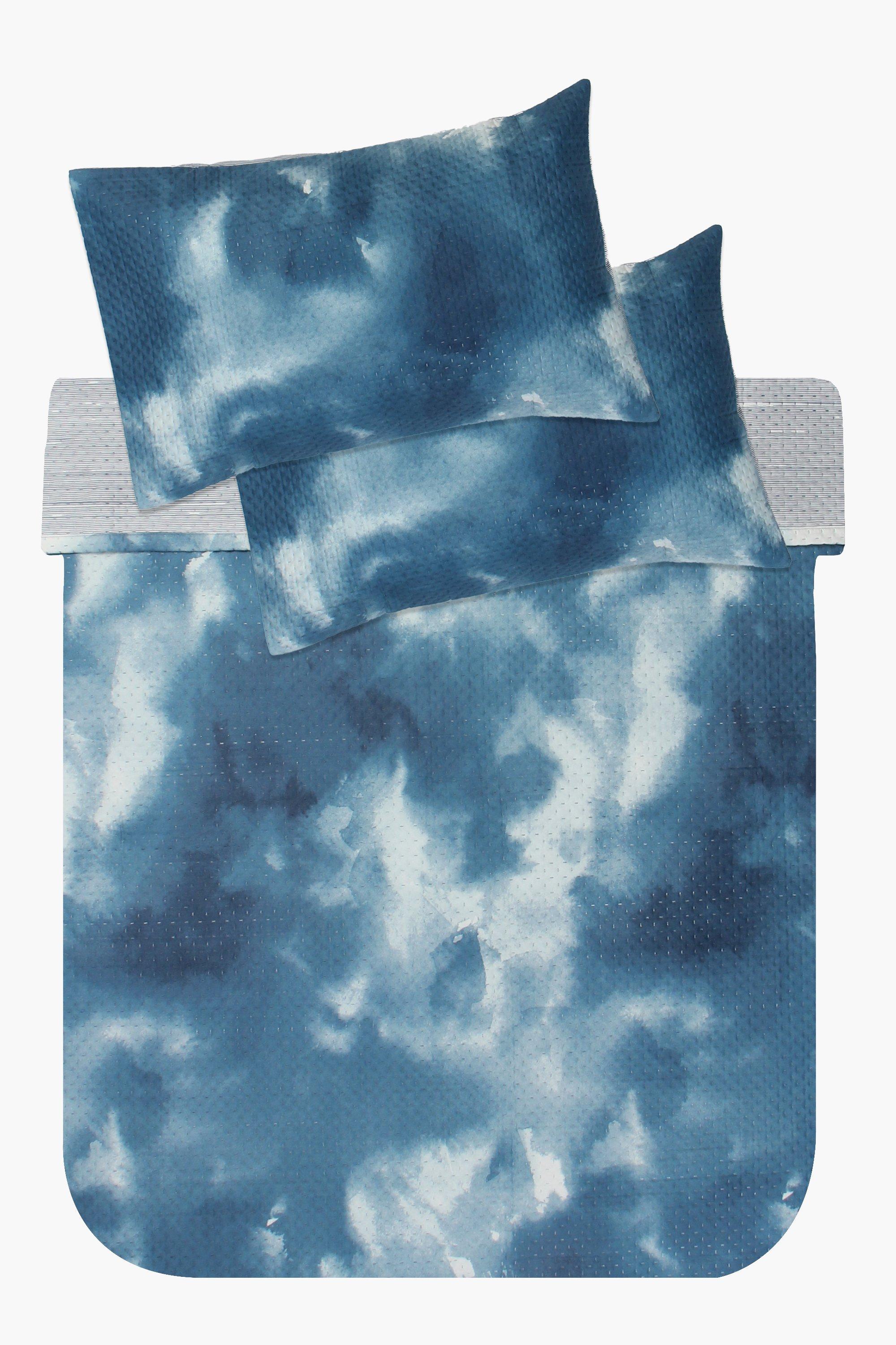 5 Piece Soft Touch Printed Coastal Embossed Quilt