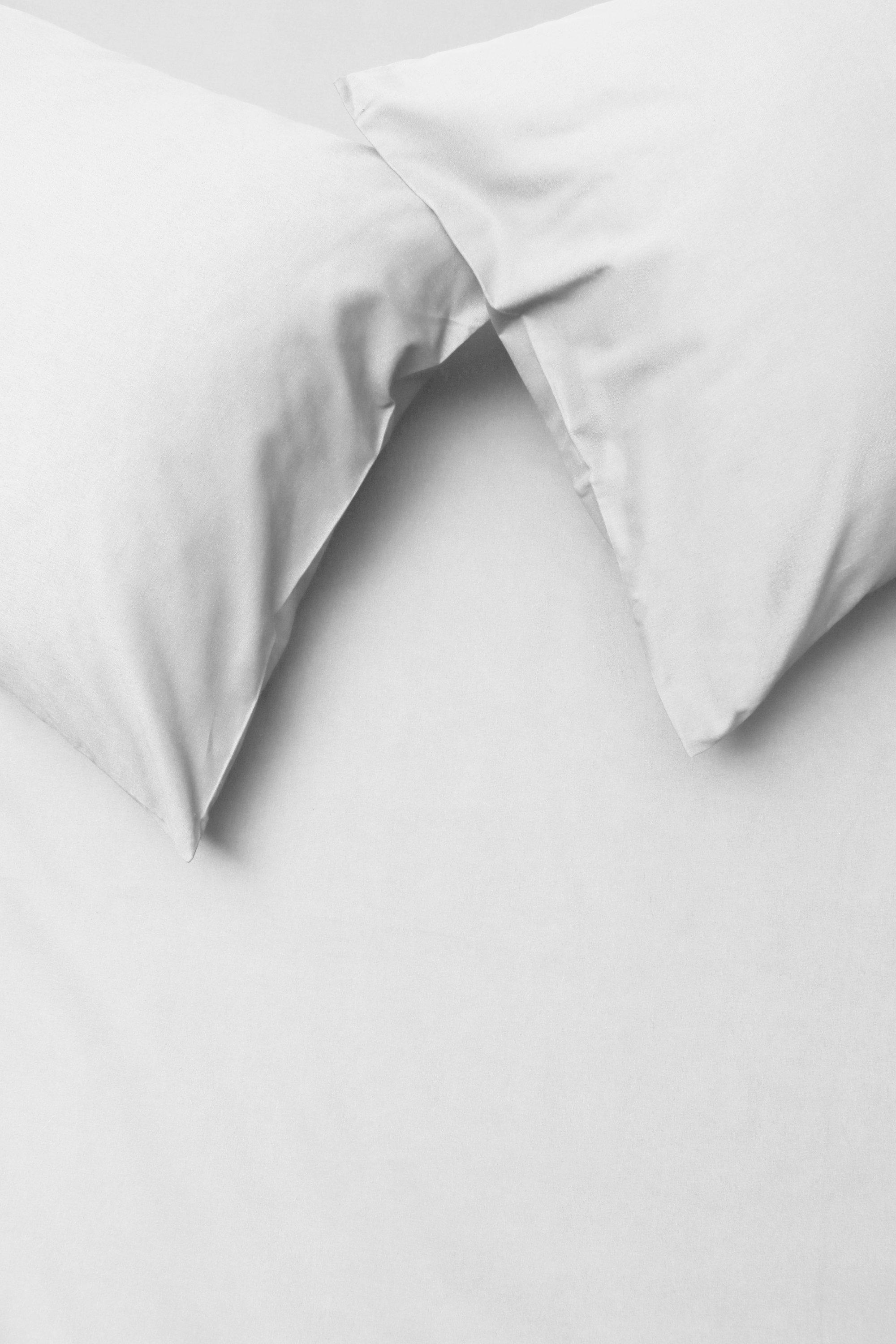 144 Thread Count Fitted And Pillowcase Sheeting Pack