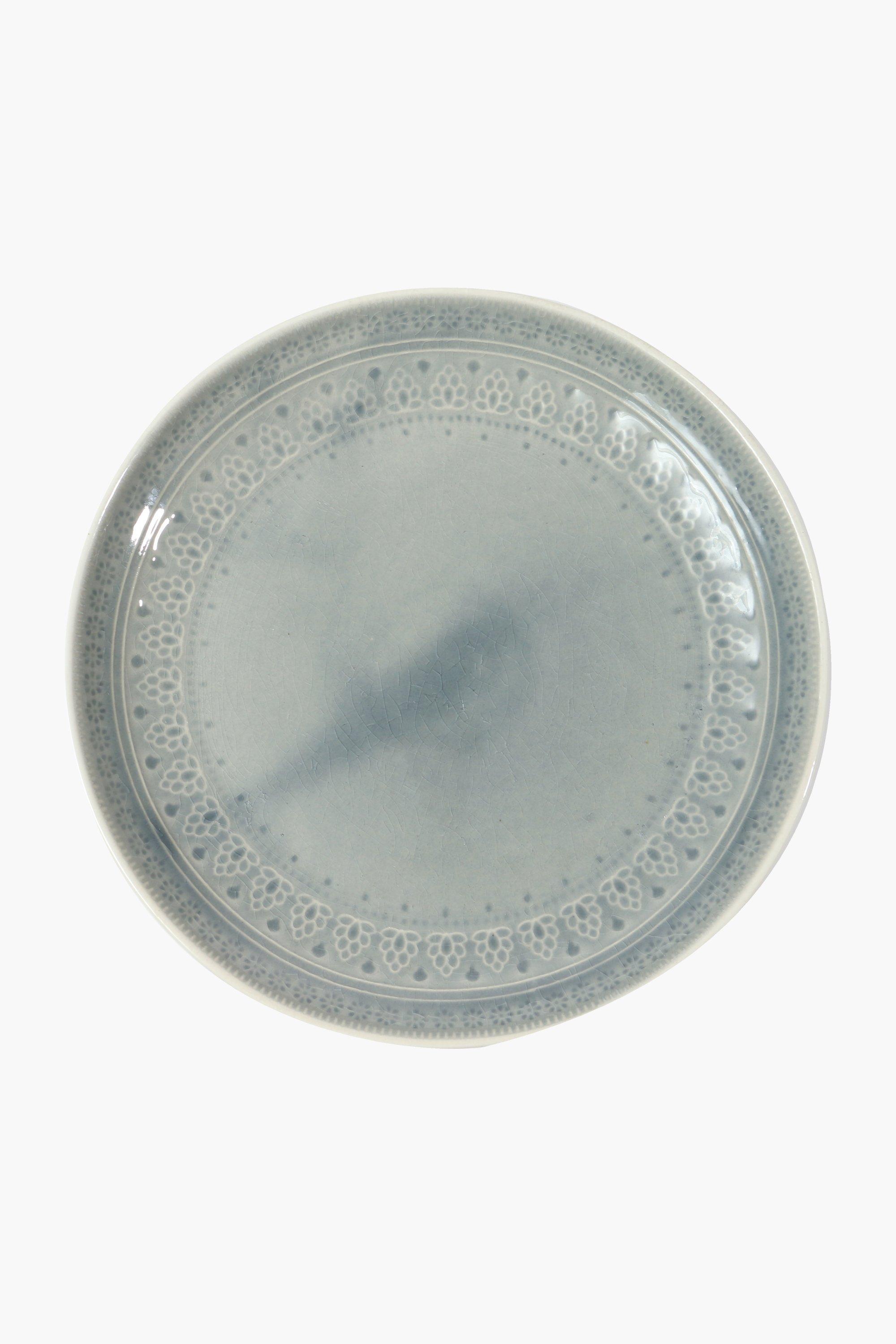 Embossed Glaze Dinner Plate