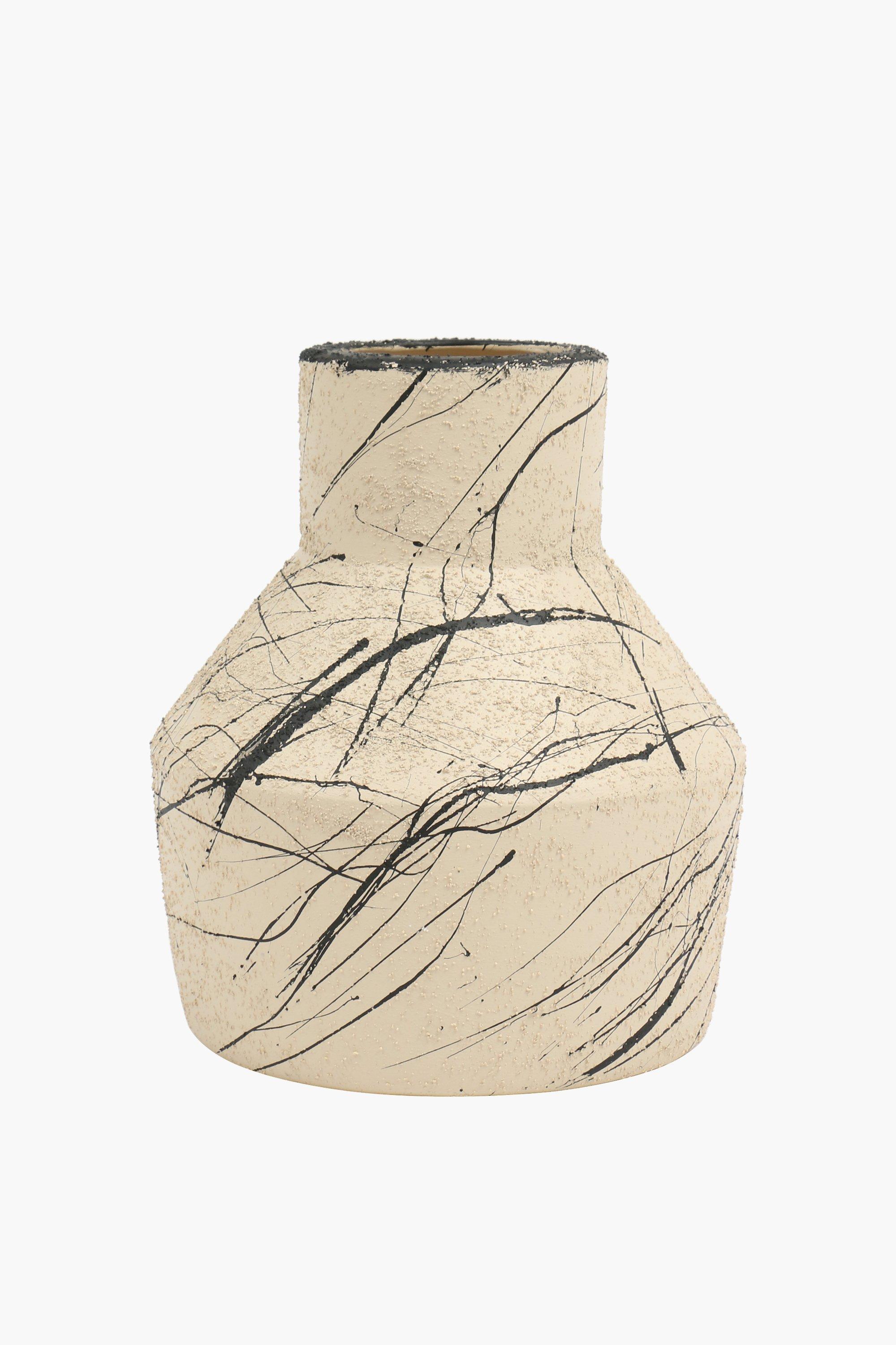 Buy Ceramic & Glass Vases Online | Decor | MRP Home
