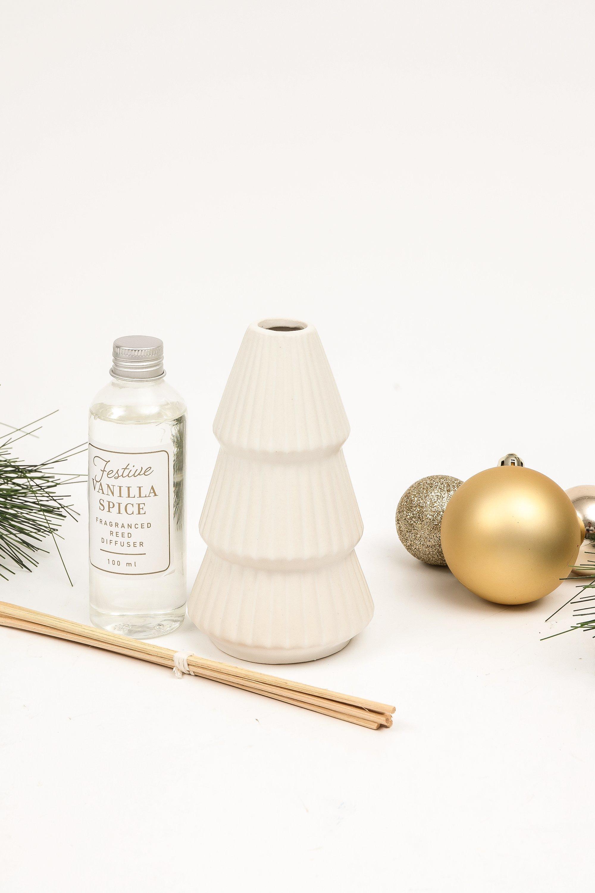Festive Tree Vanilla Diffuser, 100ml
