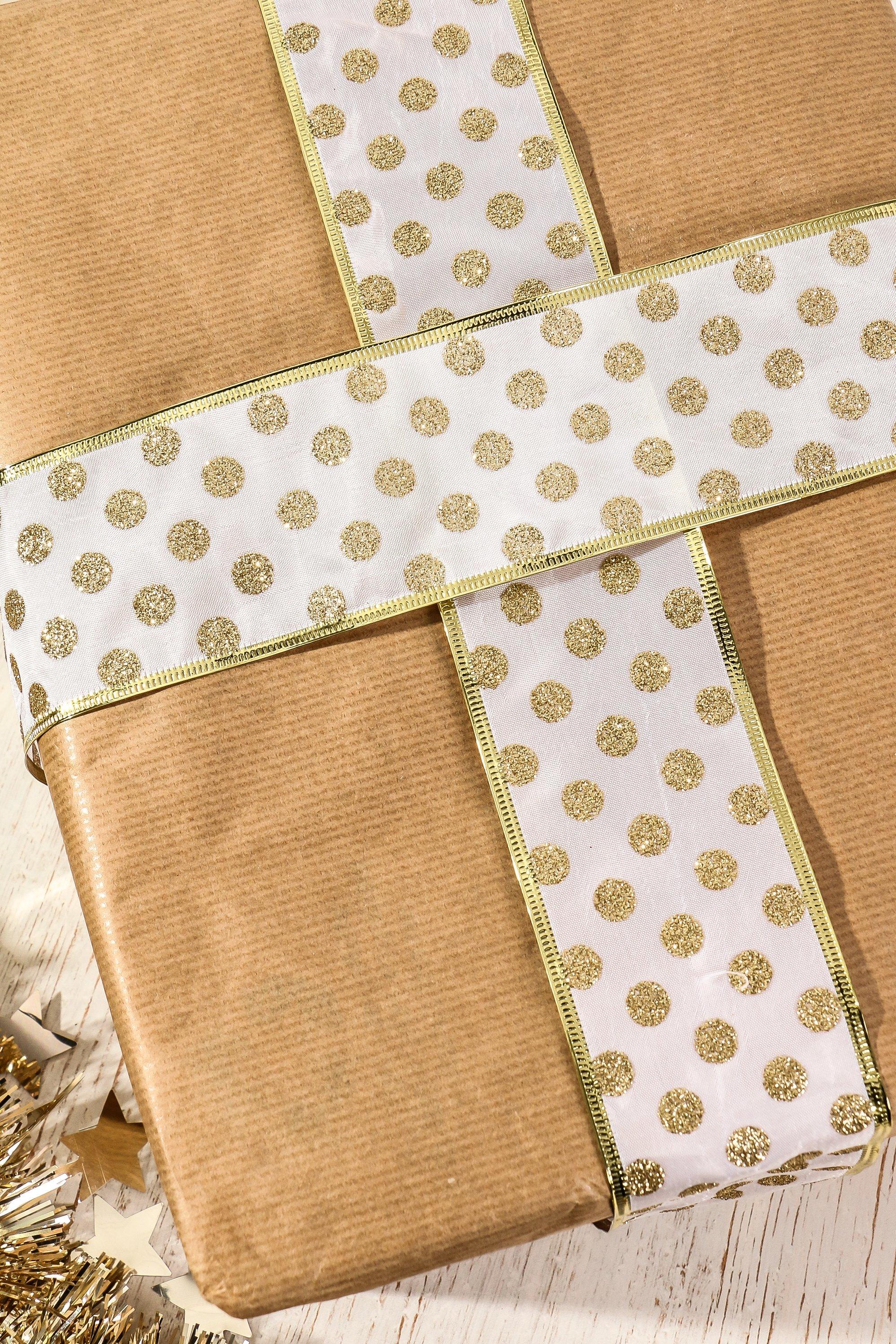 Metallic Dotted Ribbon, 3m