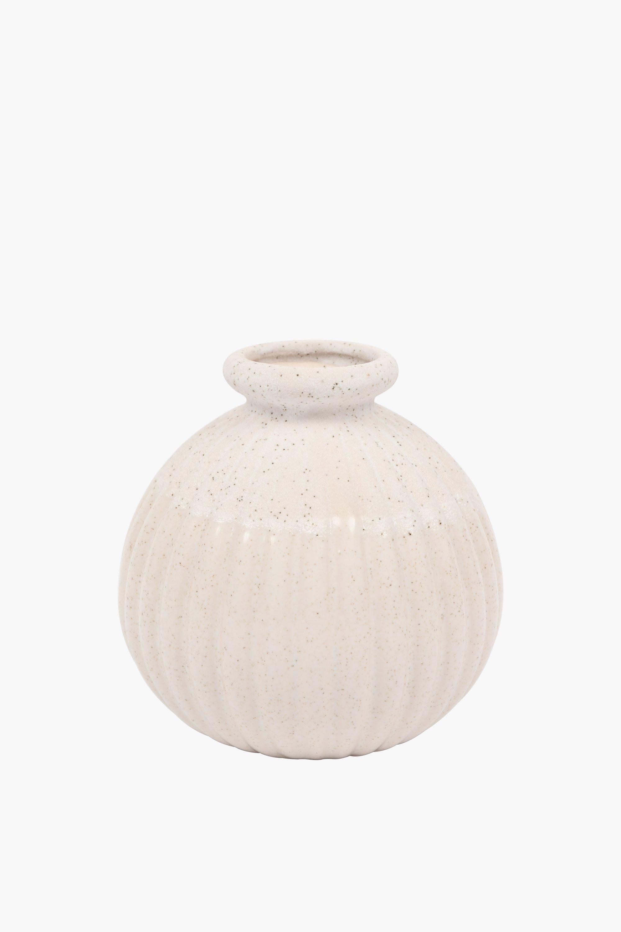 Ribbed Bud Vase, 6x10cm