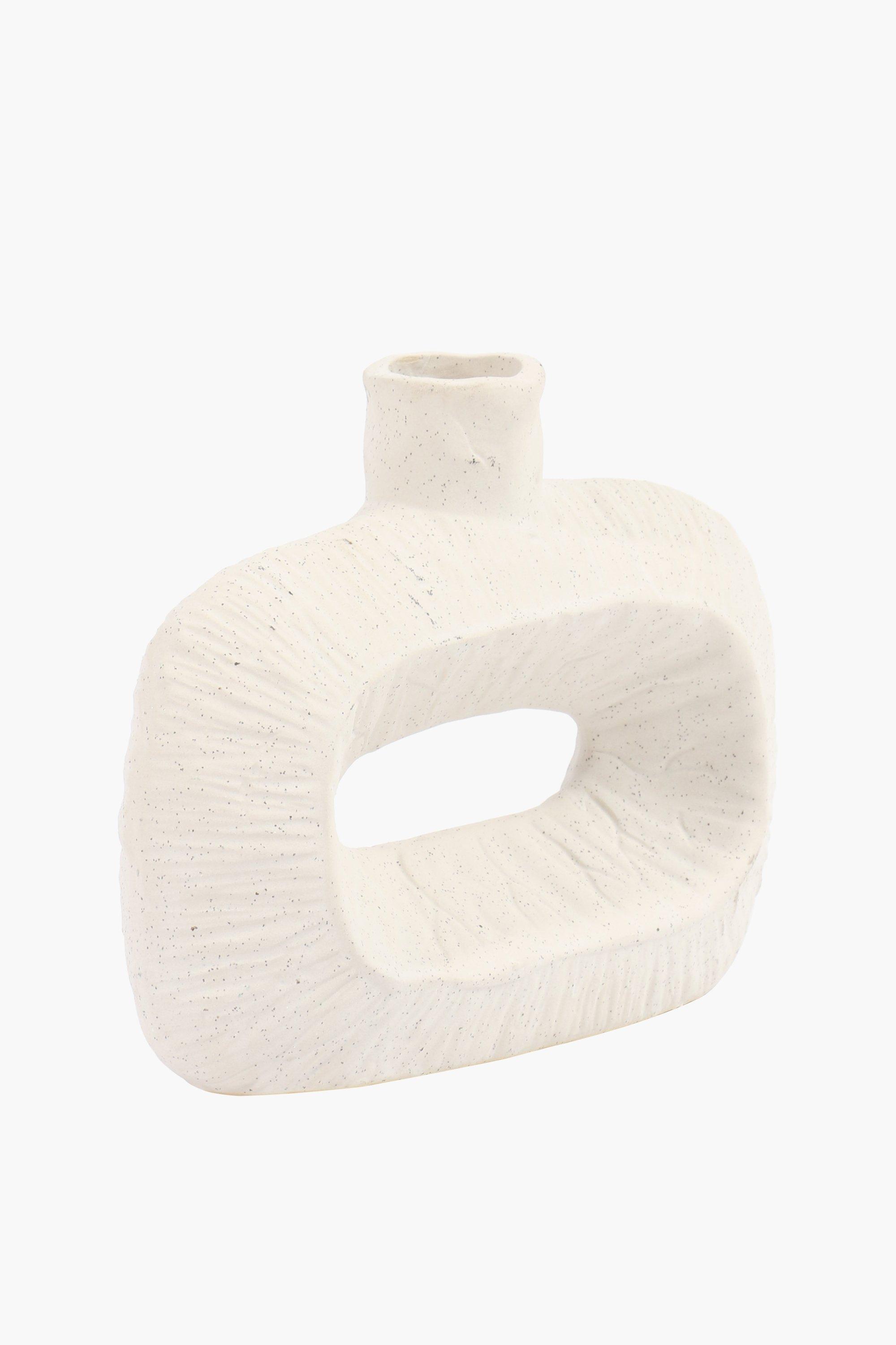 Buy Ceramic & Glass Vases Online | Decor | MRP Home