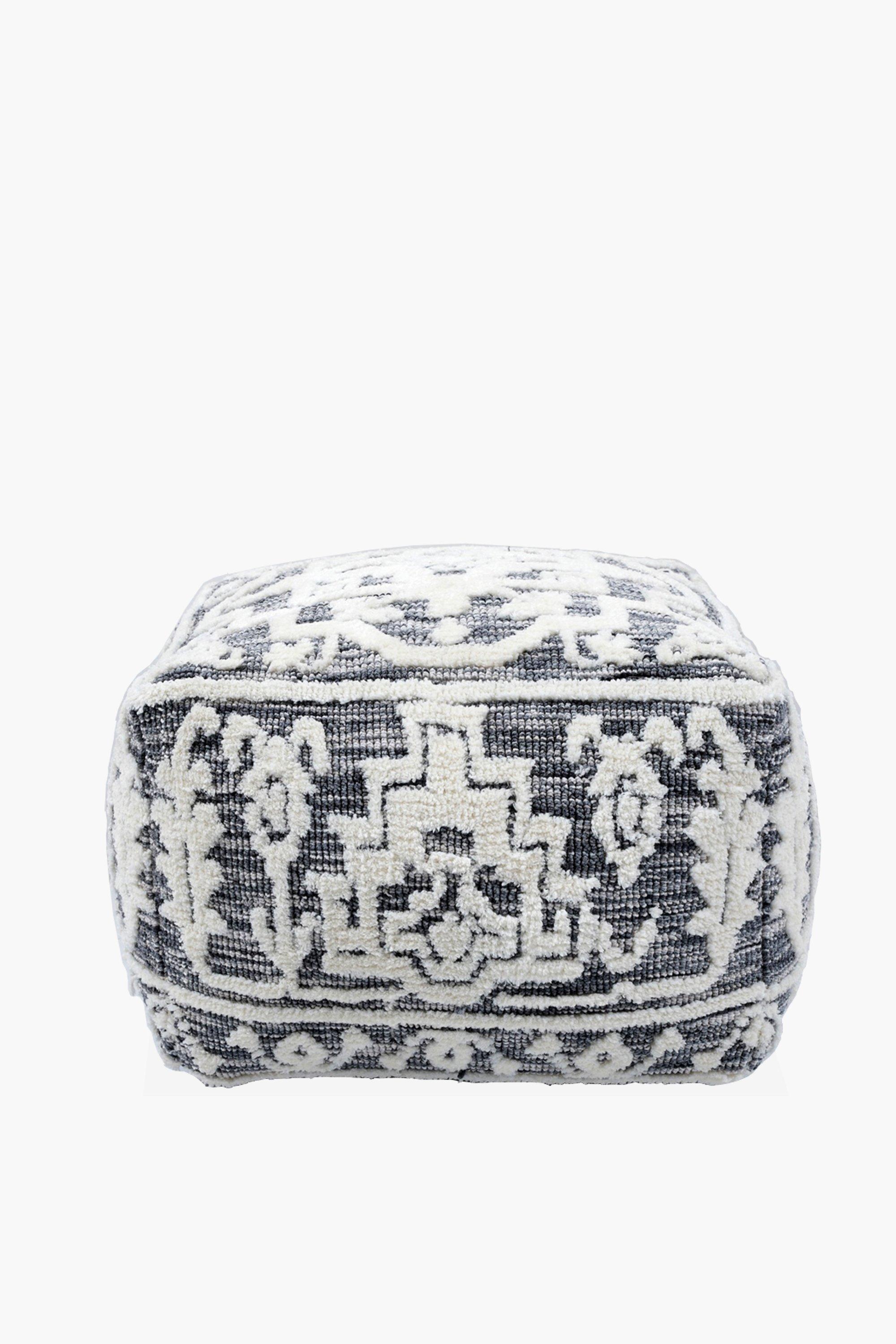 Woven Tufted Pouffe 50x30cm