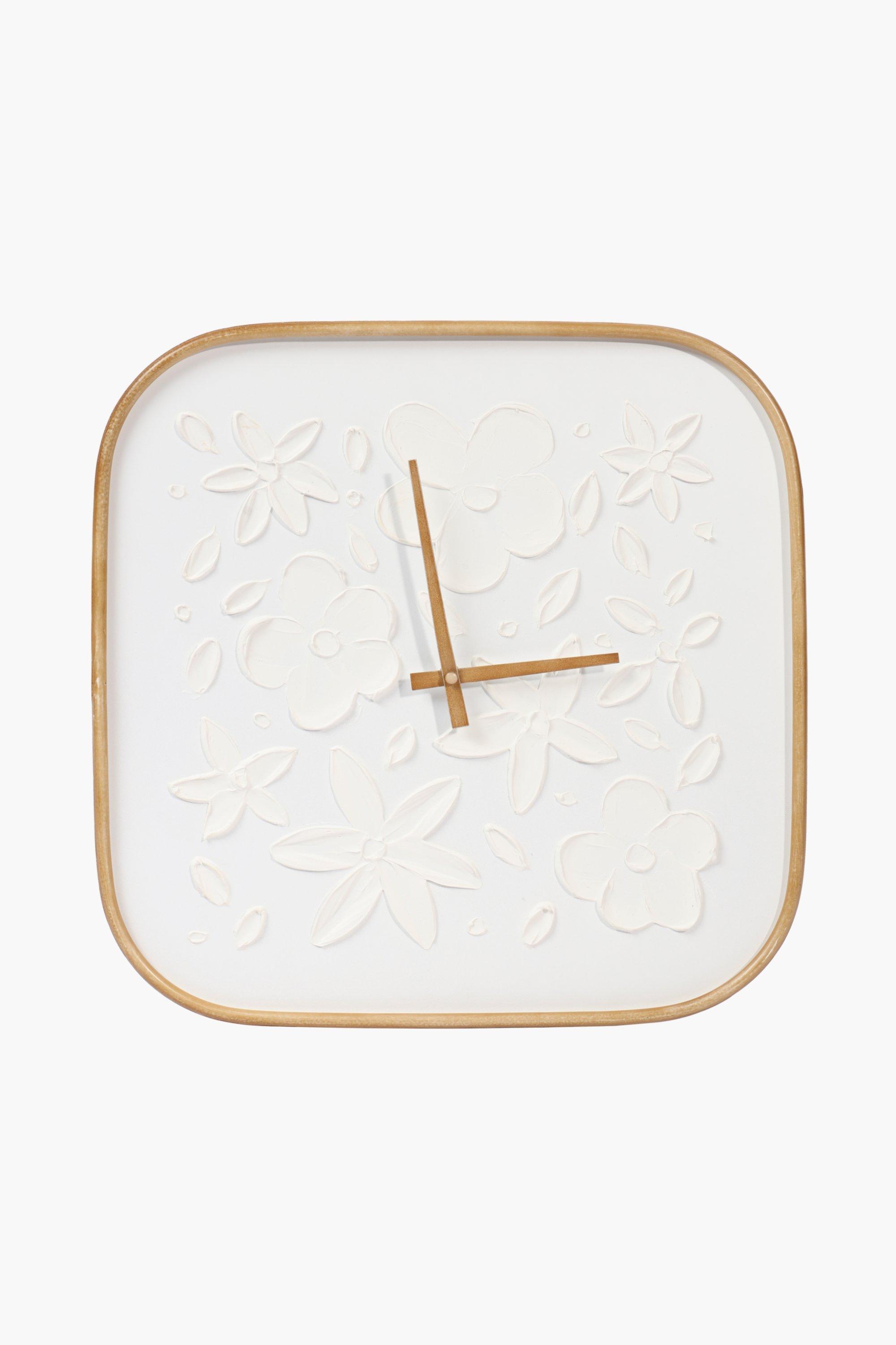 Buy Wall Clocks Online | Decor | MRP Home