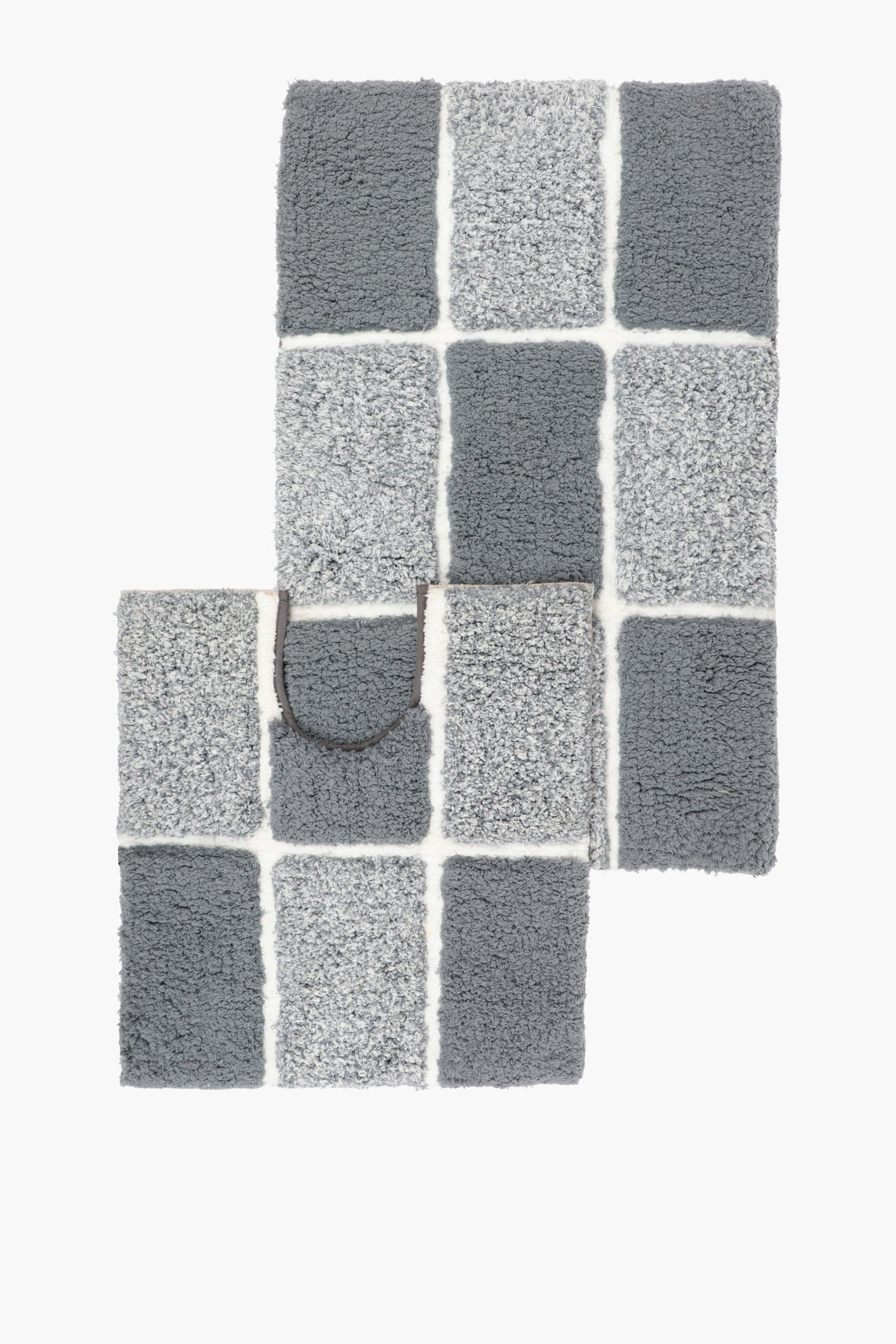 2 Piece Cubes Bath Mat Set