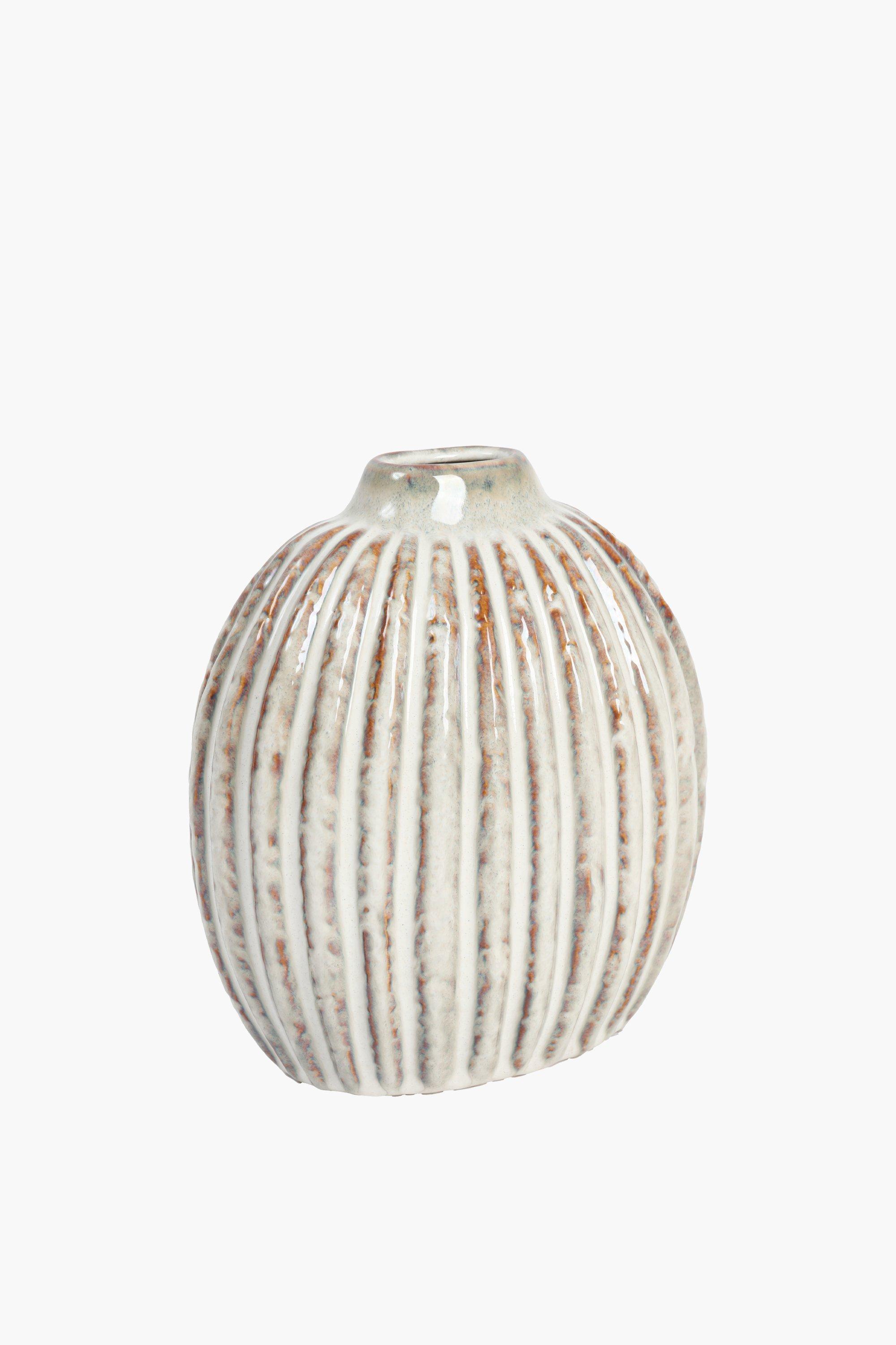 Ribbed Ceramic Vase, 15x24cm