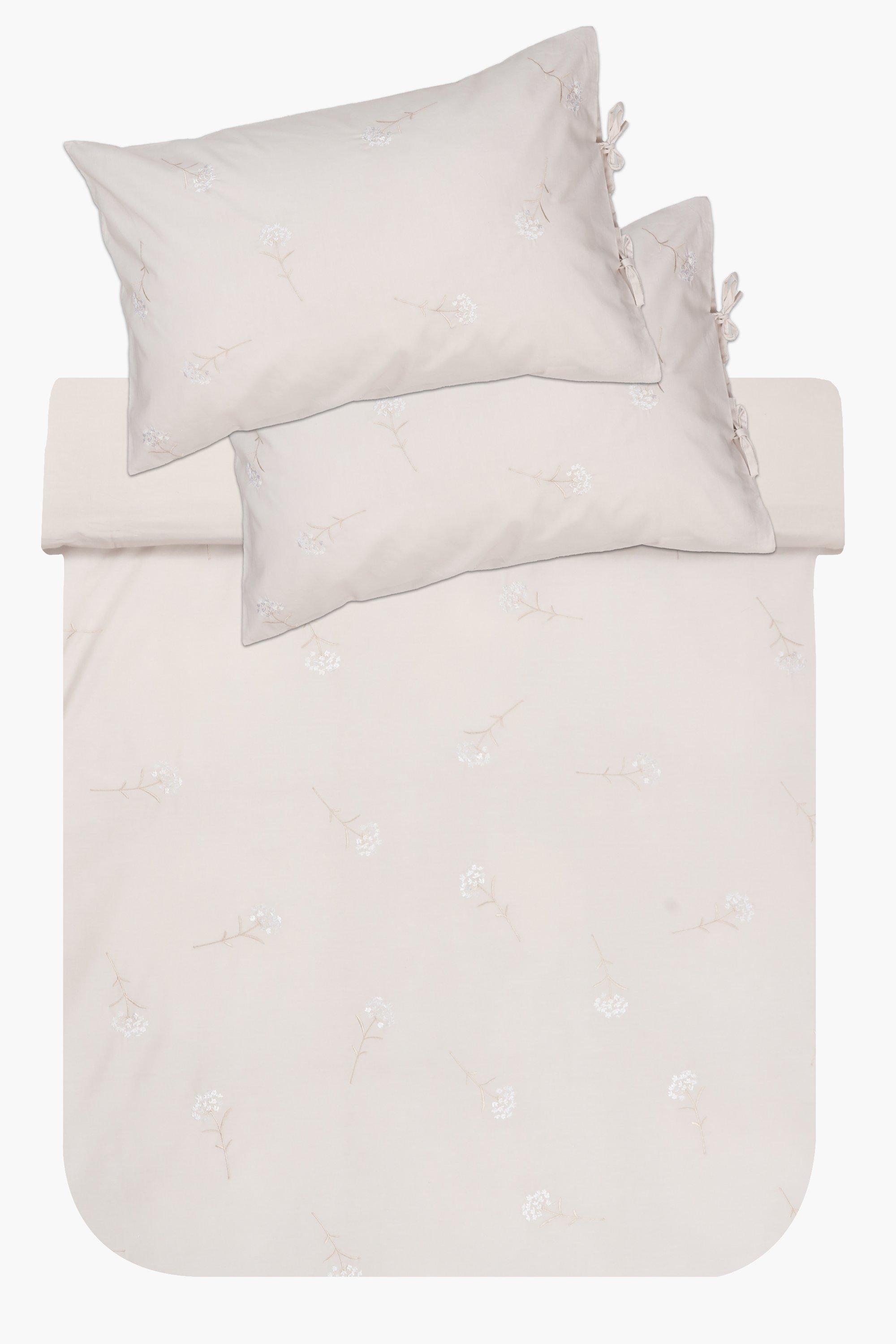 144 Thread Count Premium Embroidered Babies Breath Duvet Cover Set